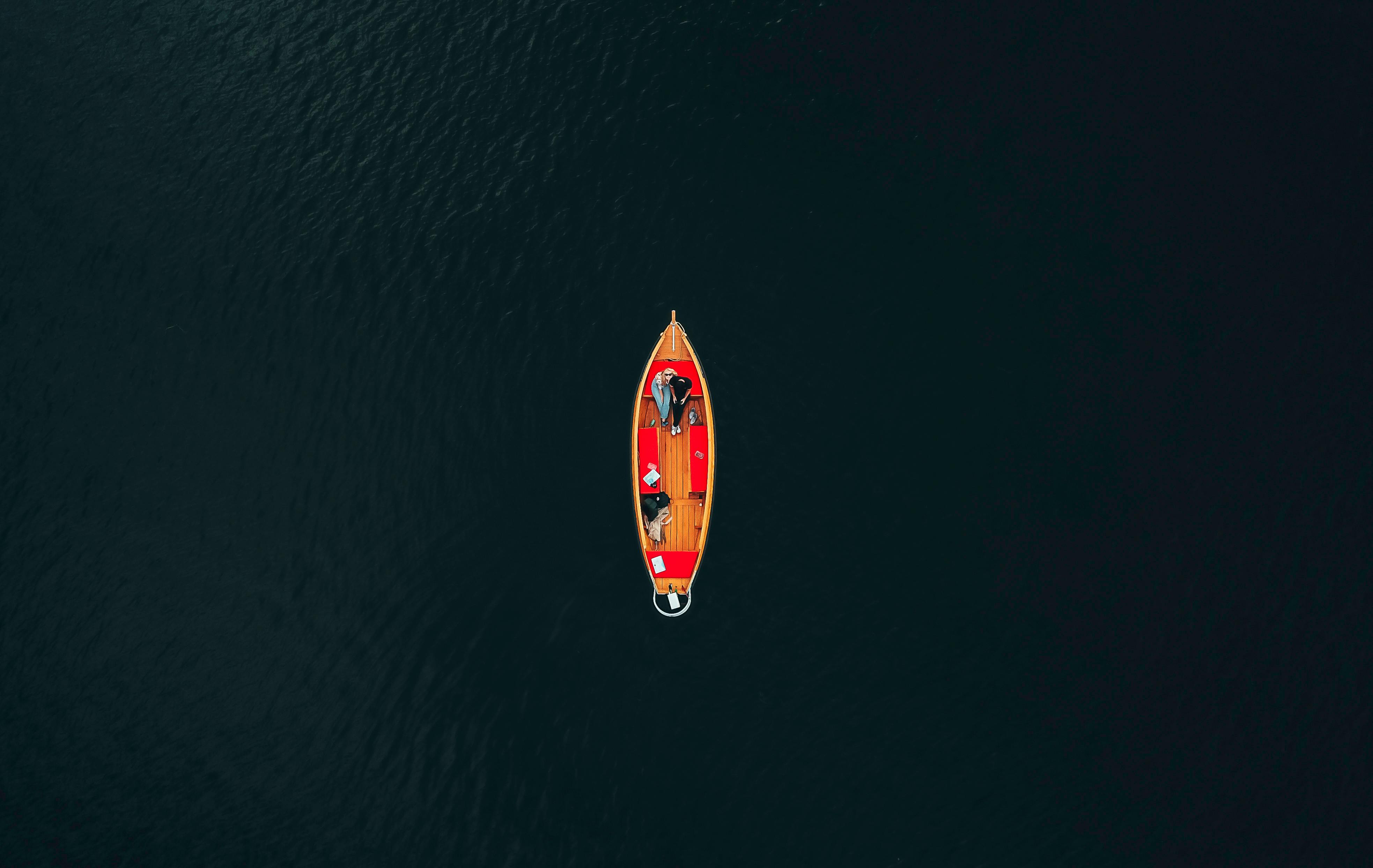 Top View of a Boat on the Water · Free Stock Photo