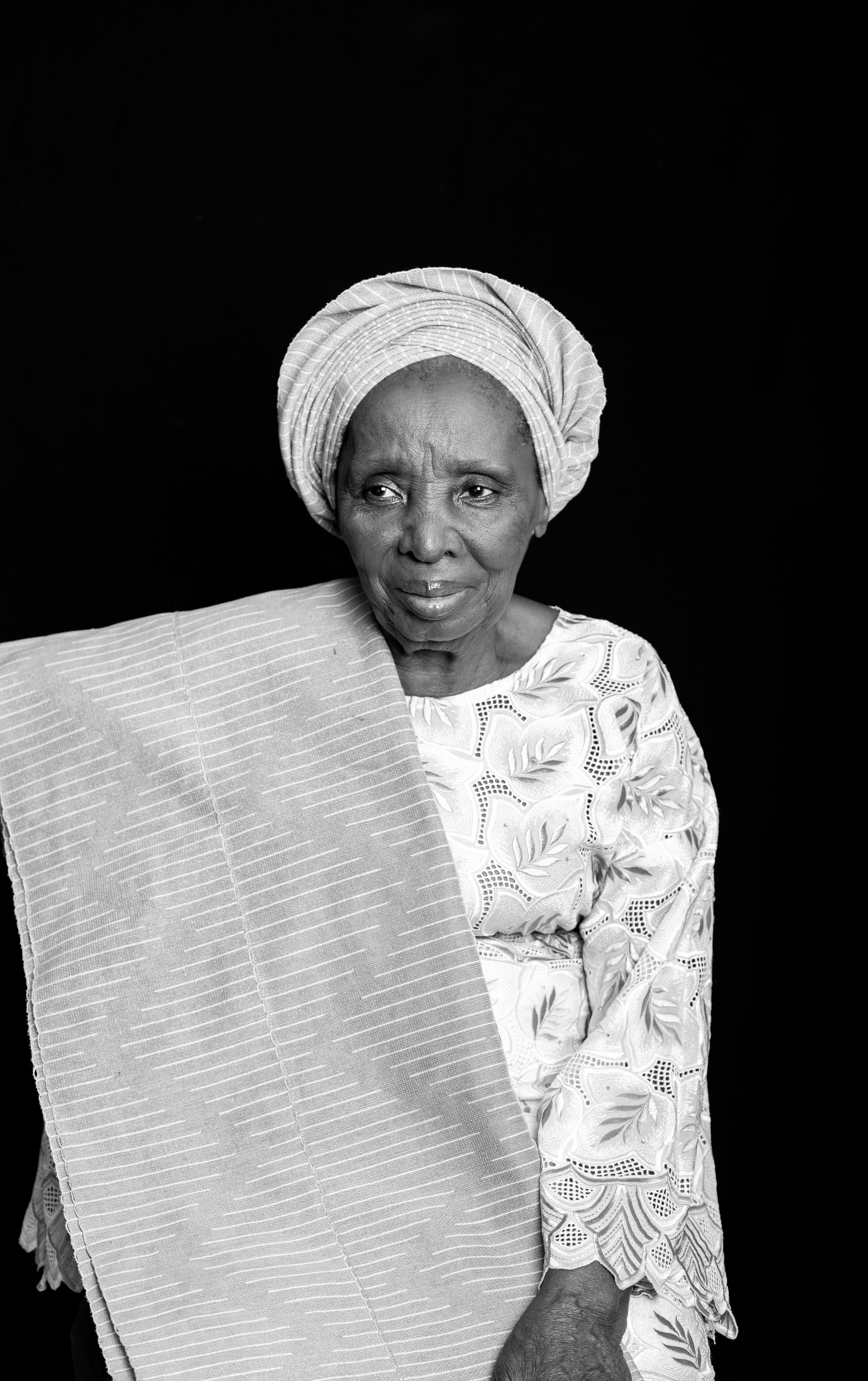 Portrait Of A African Old Lady Photos, Download The BEST Free Portrait ...