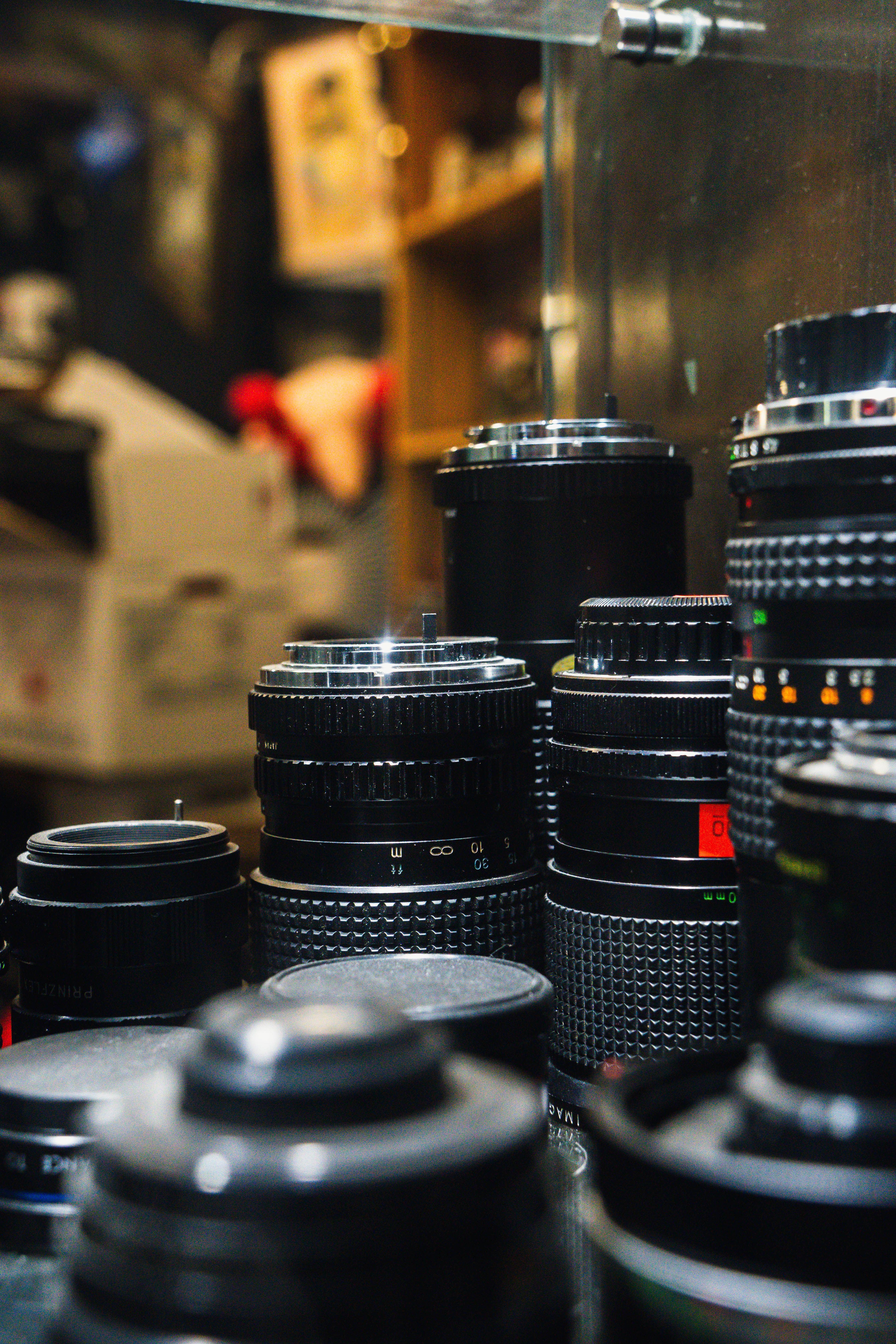 Display of Black Camera Lens · Free Stock Photo