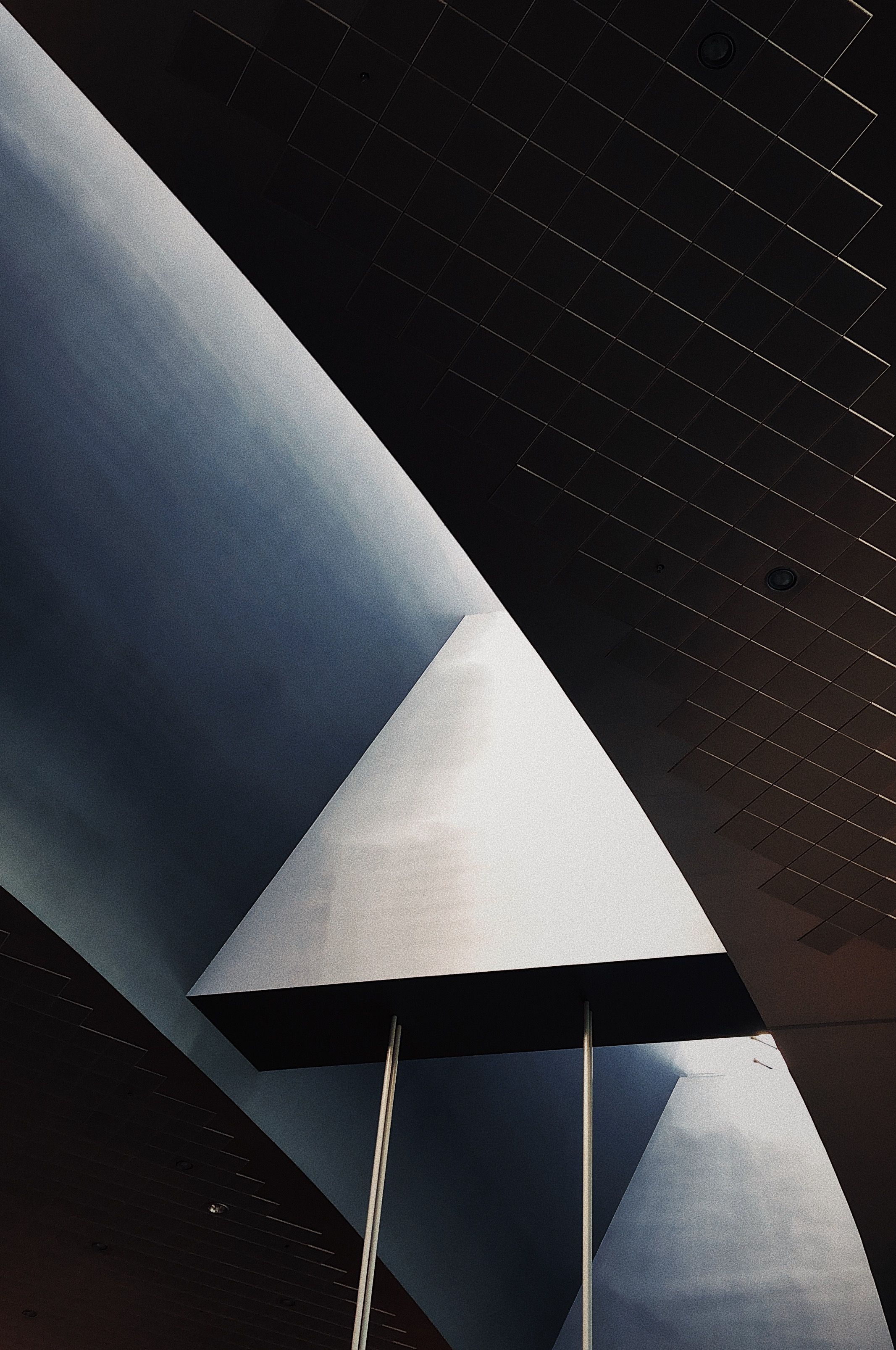 Architectural Photography Of Building · Free Stock Photo