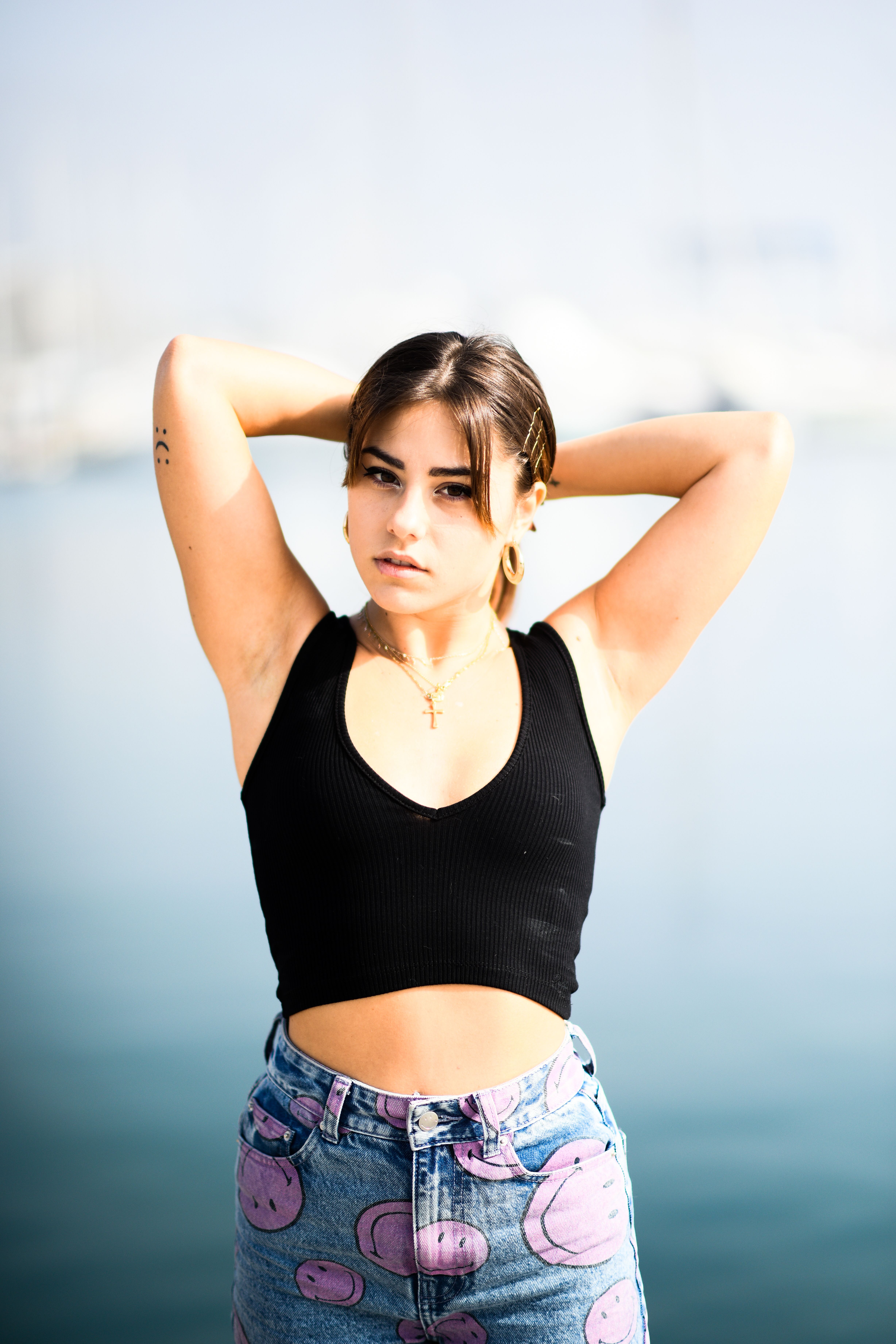 Smiley Model Photos, Download The BEST Free Smiley Model Stock Photos ...