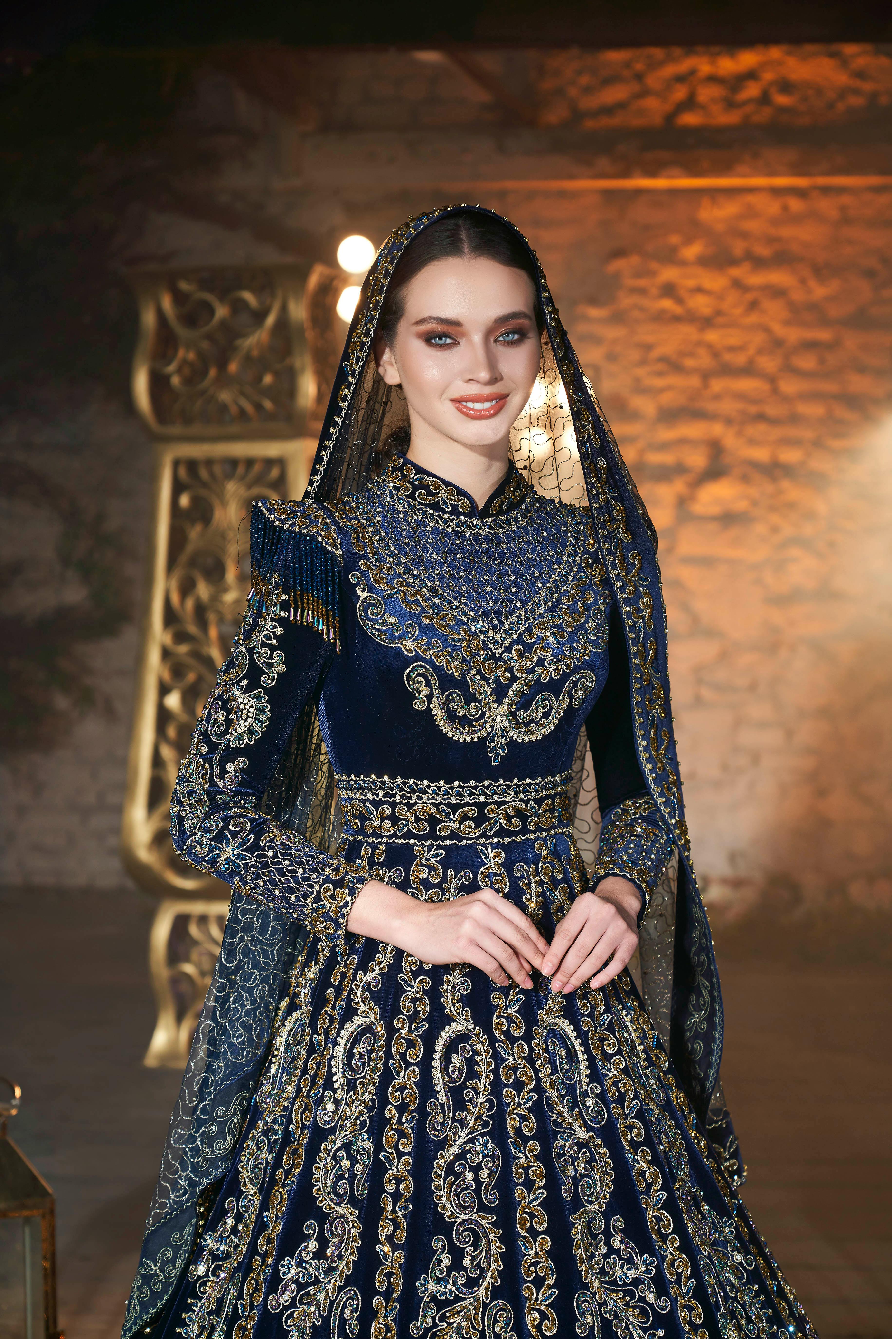 Portrait of Woman Wearing Traditional Arabic Dress · Free Stock Photo