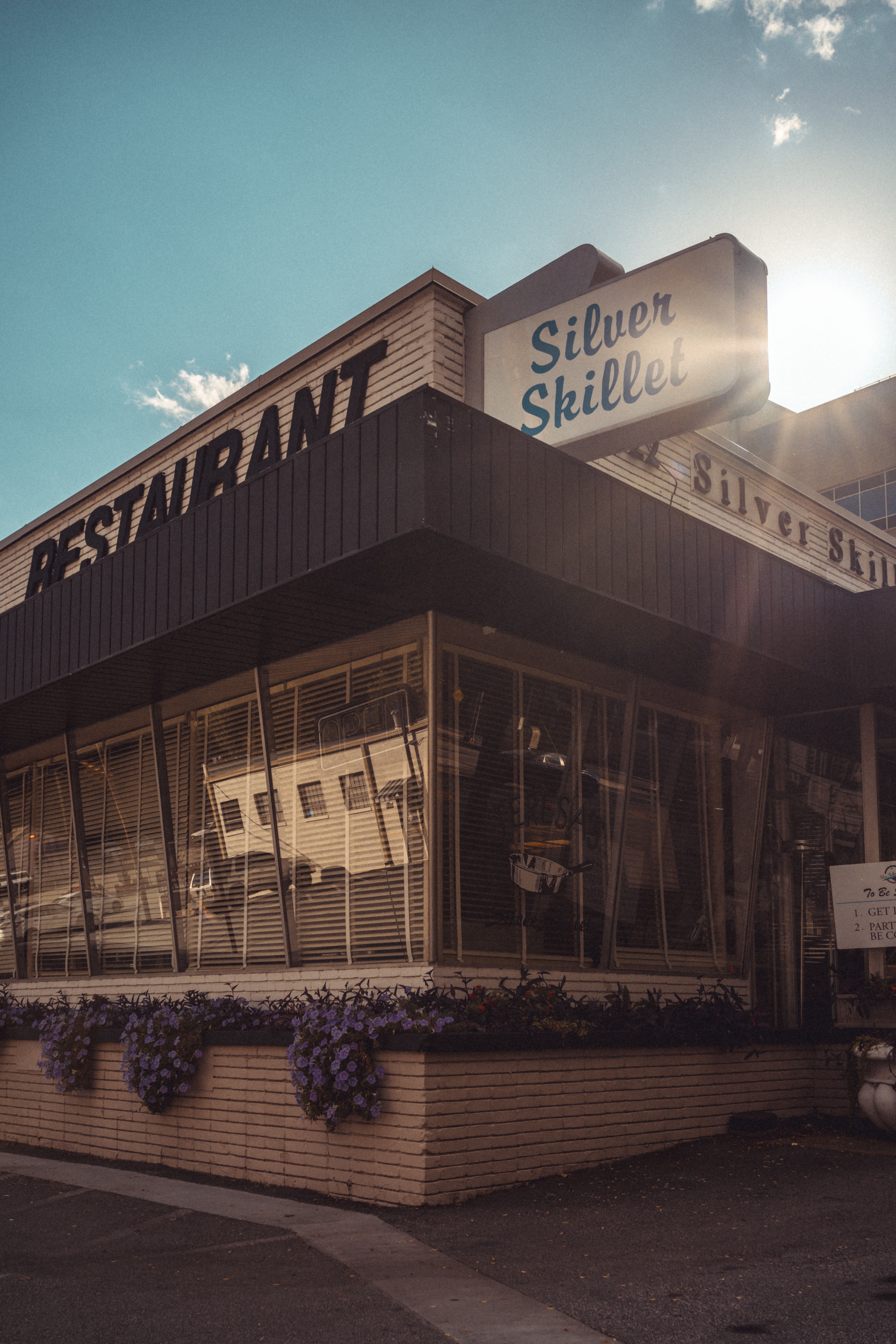 Corner of Restaurant Building · Free Stock Photo