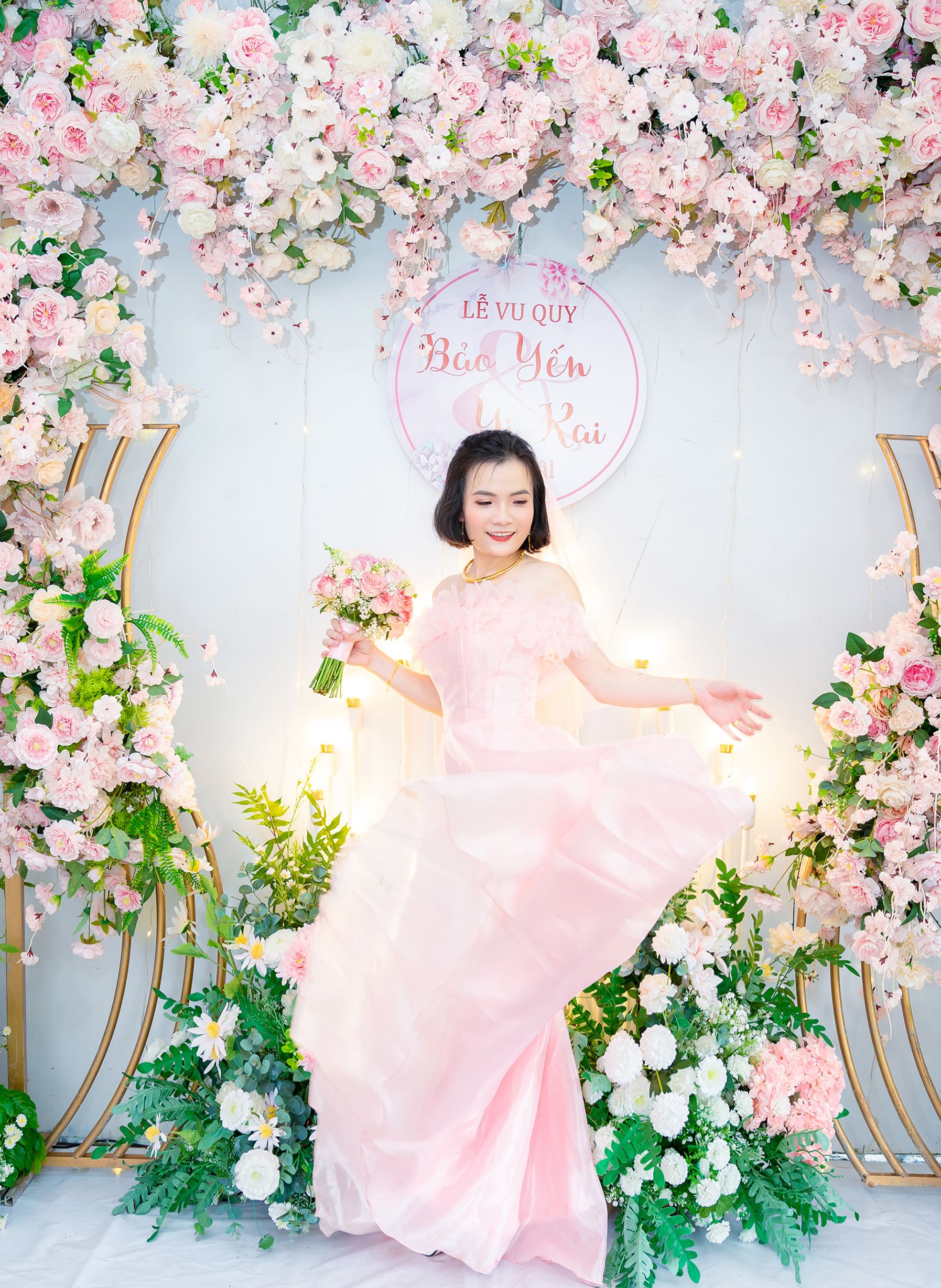 Smiling Bride in Pink Dress and with Flowers · Free Stock Photo