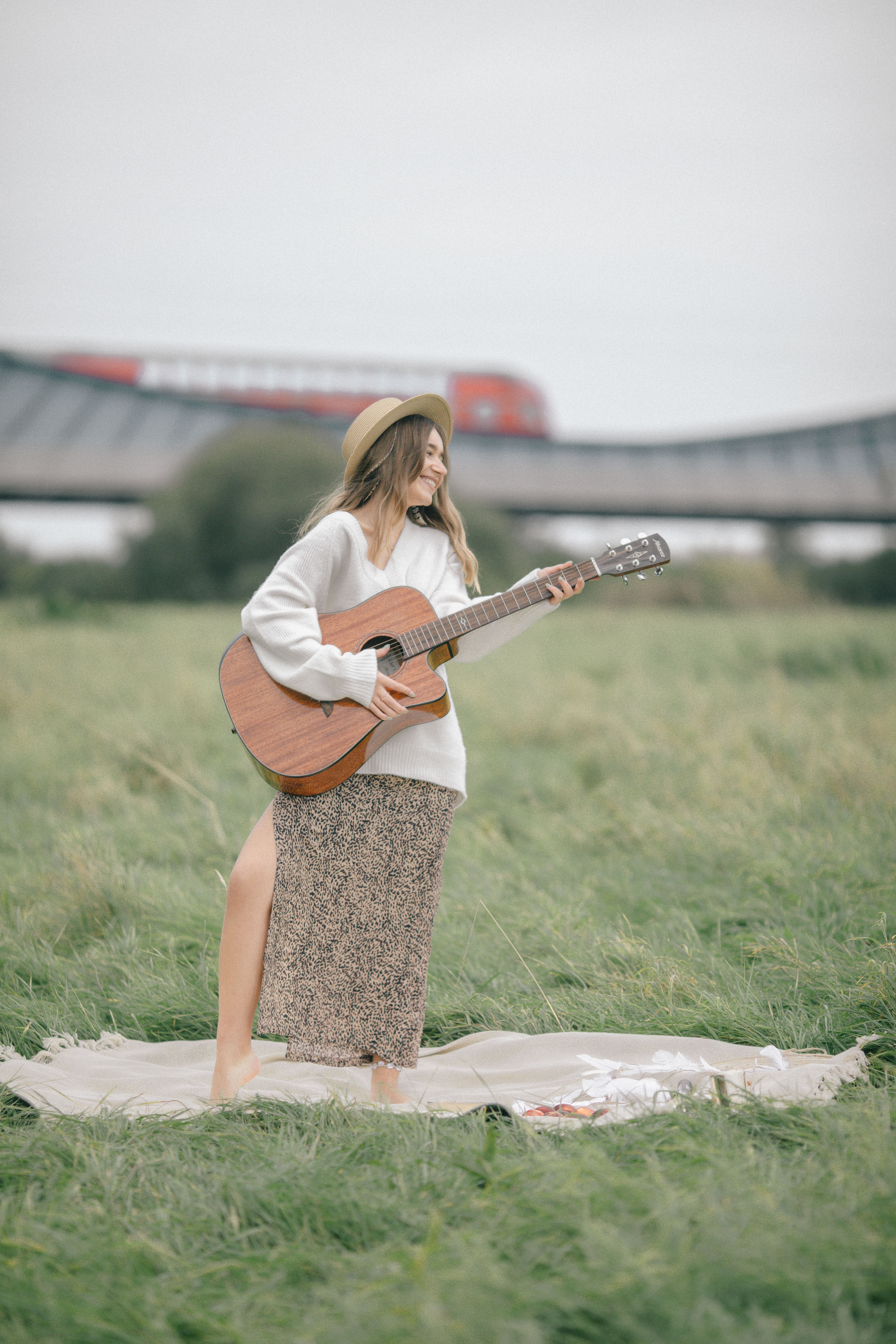 Singing Performance Landscape Photos, Download The BEST Free Singing ...