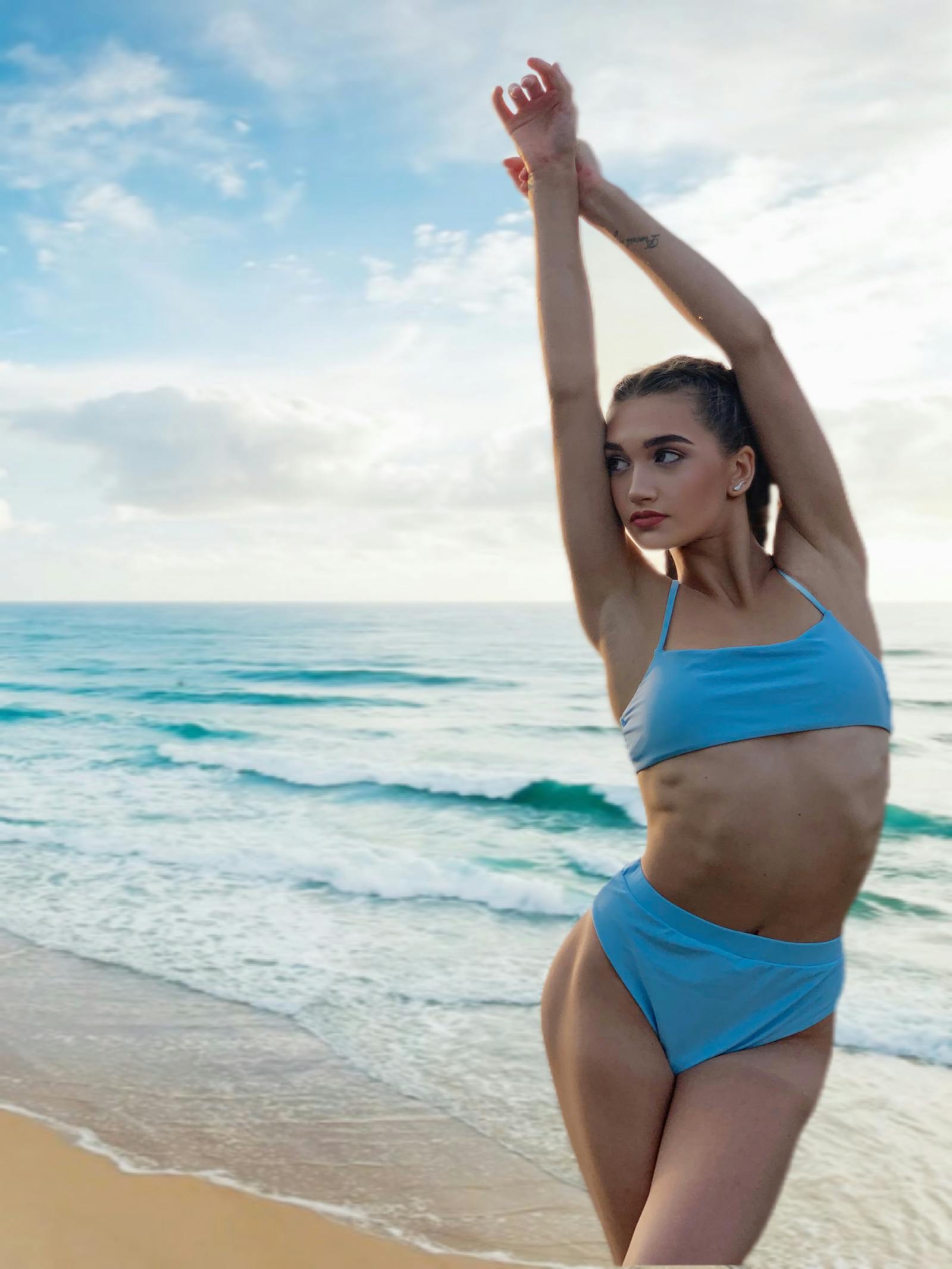 Julie Durda Bikini Photos, Download The BEST Free Julie Durda Bikini Stock Photos & HD Images