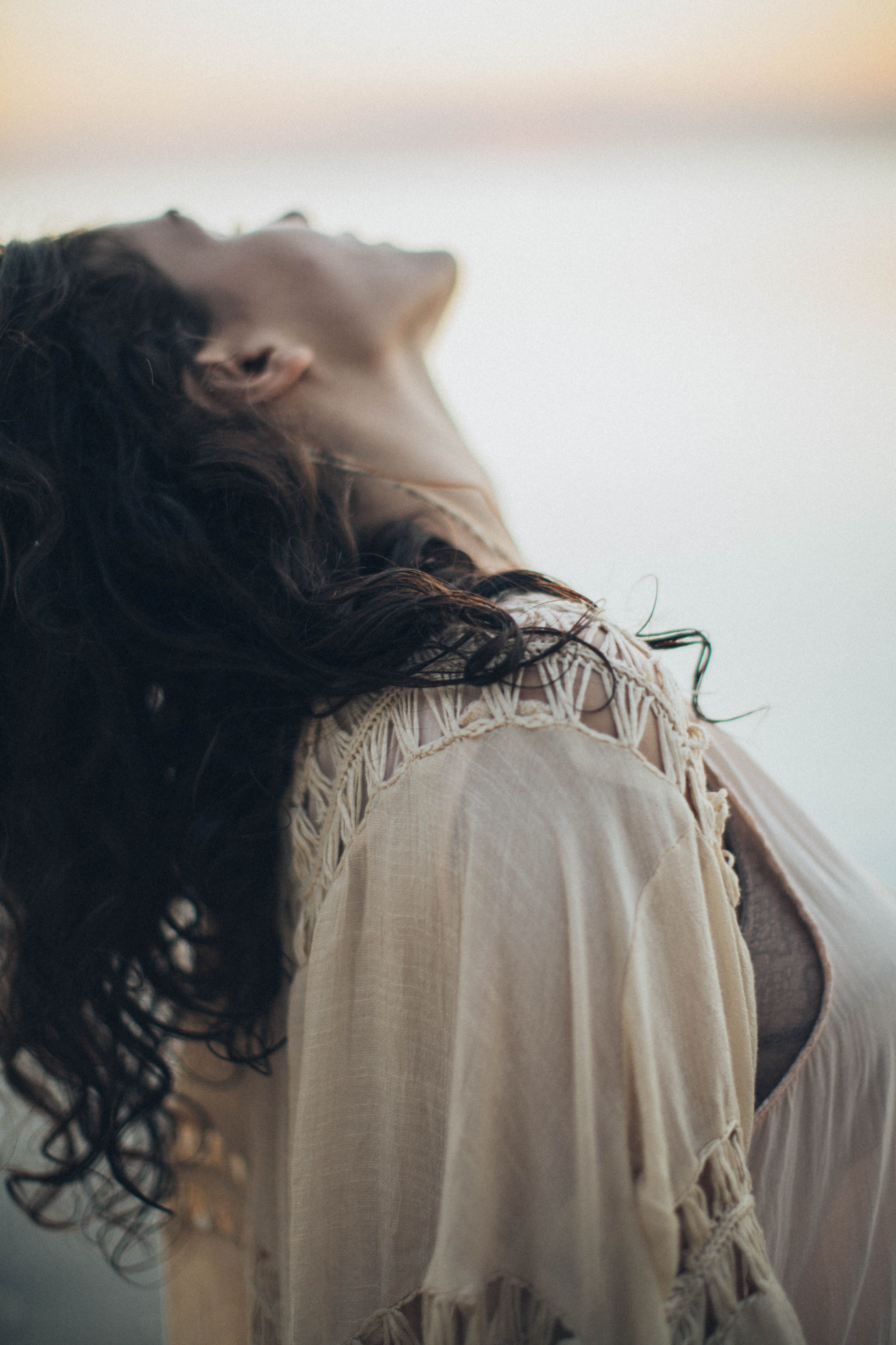 Woman Looking Up · Free Stock Photo