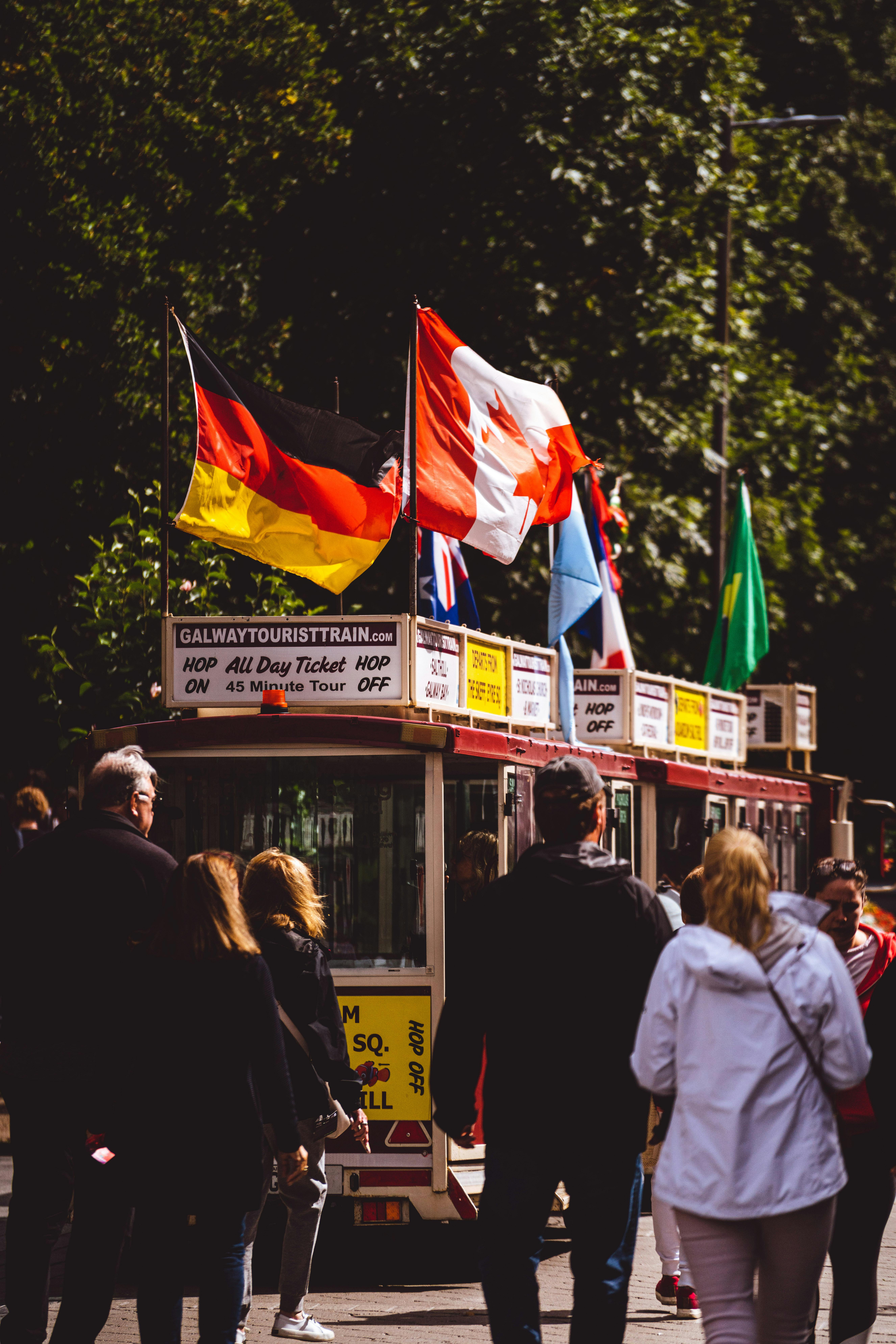 Tour Flags Photos, Download The BEST Free Tour Flags Stock Photos & HD ...