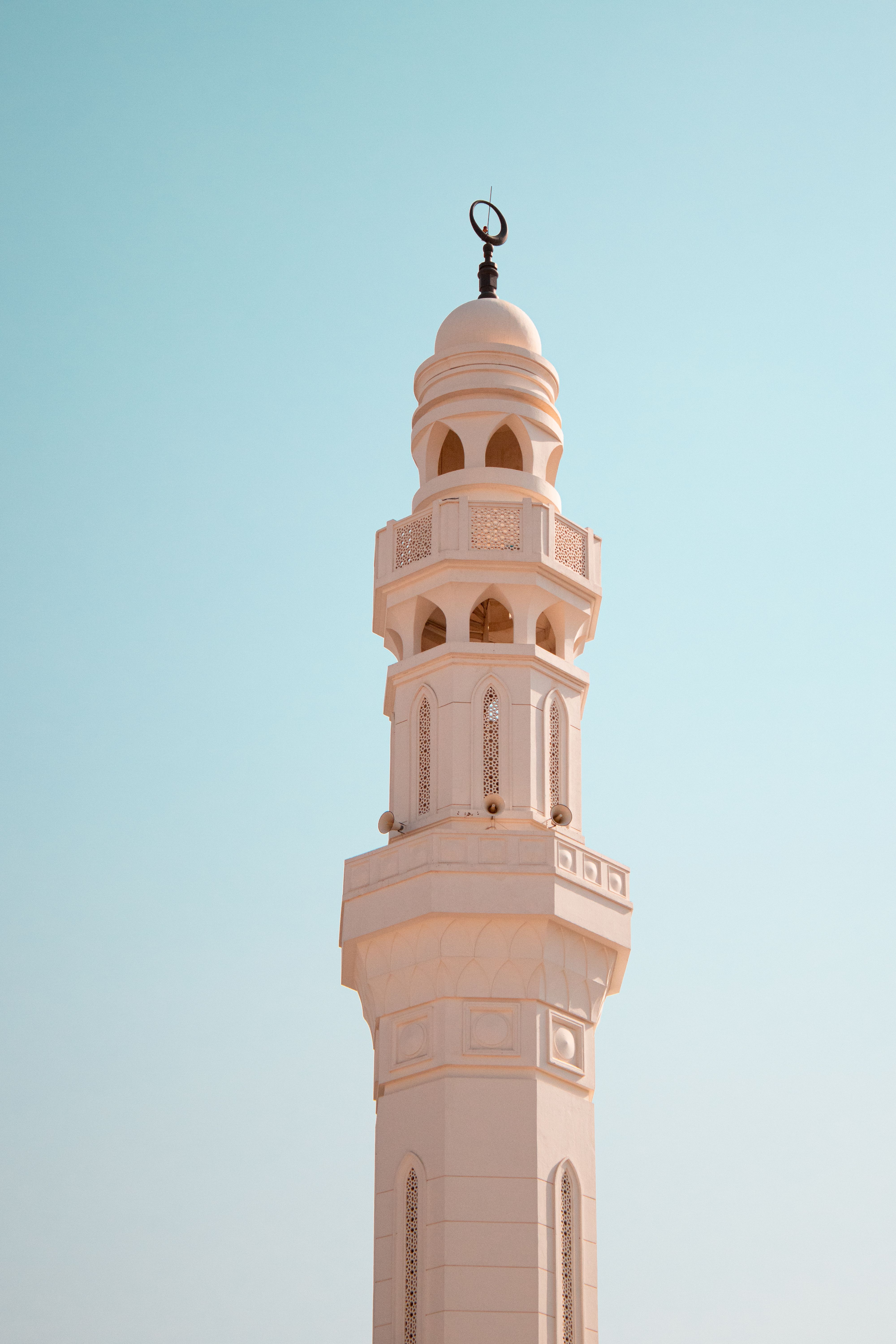 Minaret at Seven Mosques Complex in Medina · Free Stock Photo