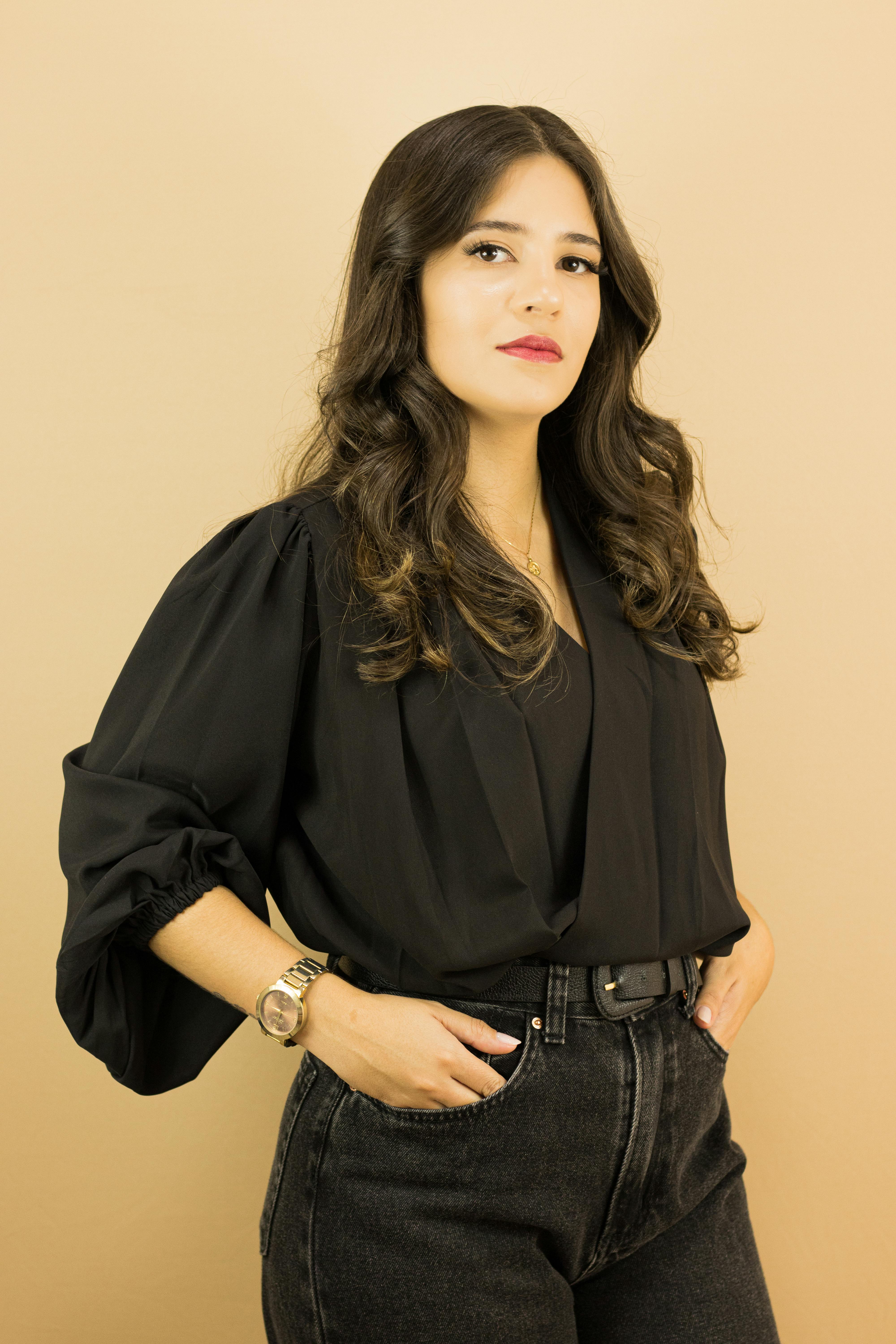 Woman Serious Photos, Download The BEST Free Woman Serious Stock Photos ...