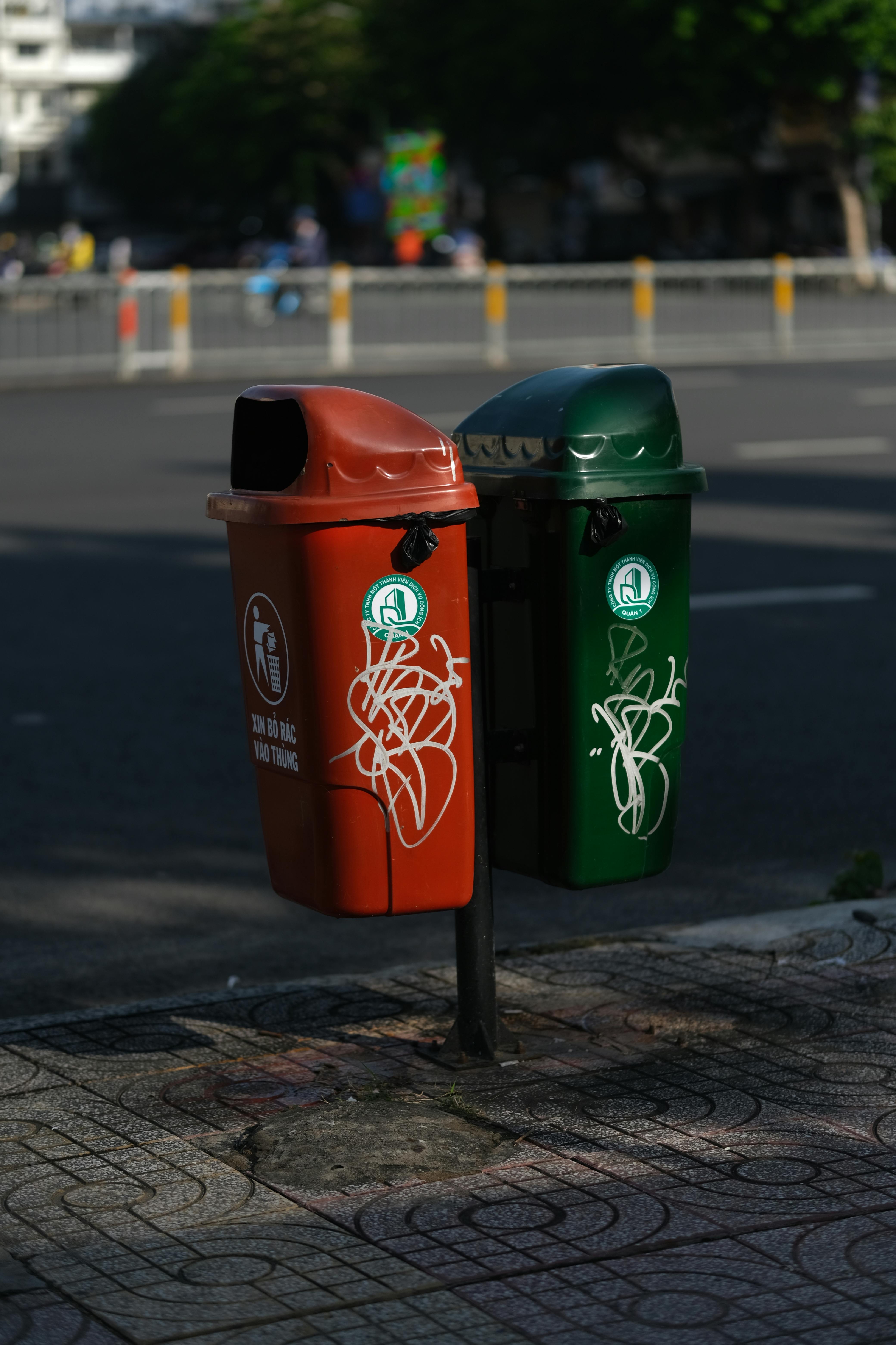 Public Waste Bins Photos, Download The BEST Free Public Waste Bins ...