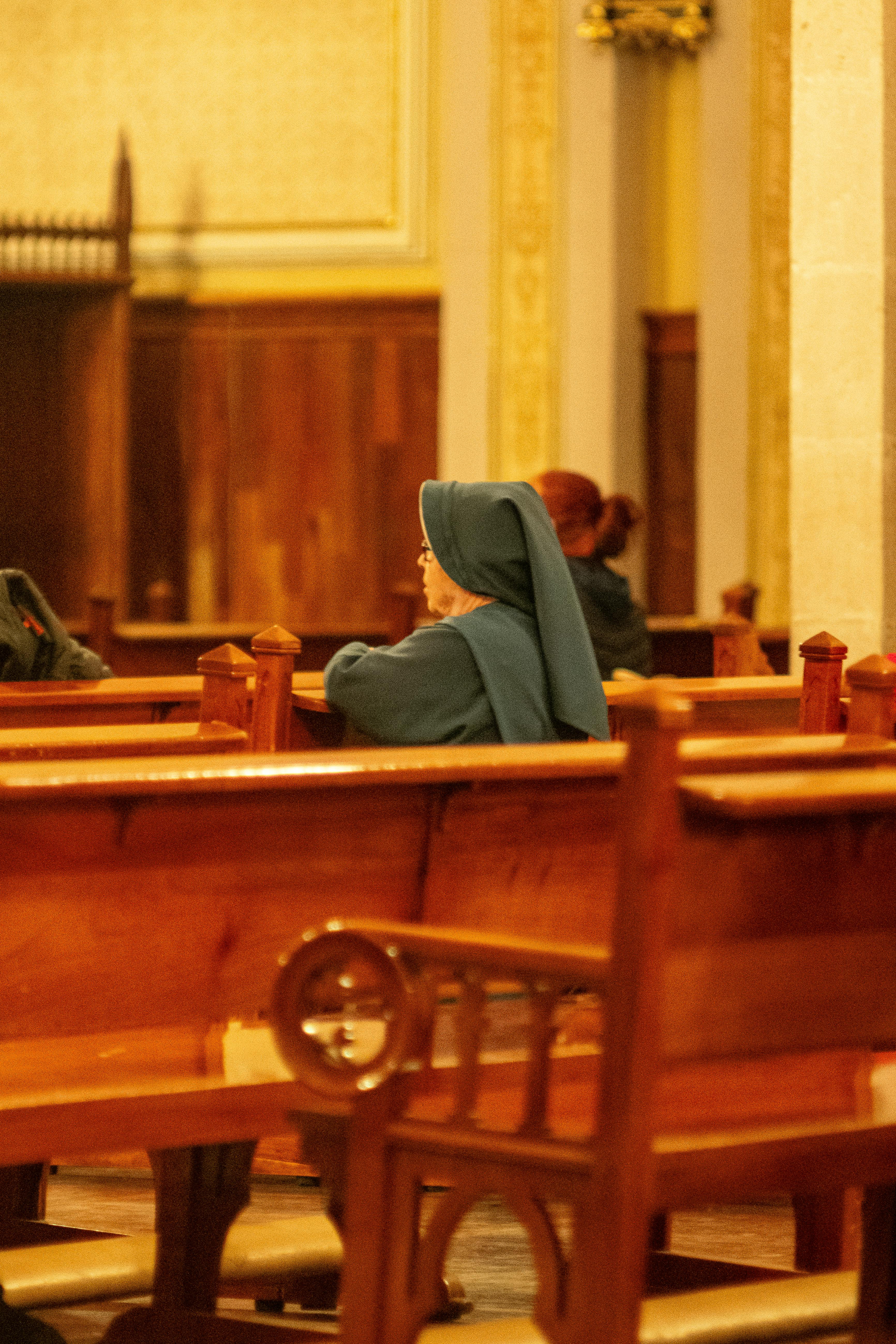 Nun in a Church · Free Stock Photo