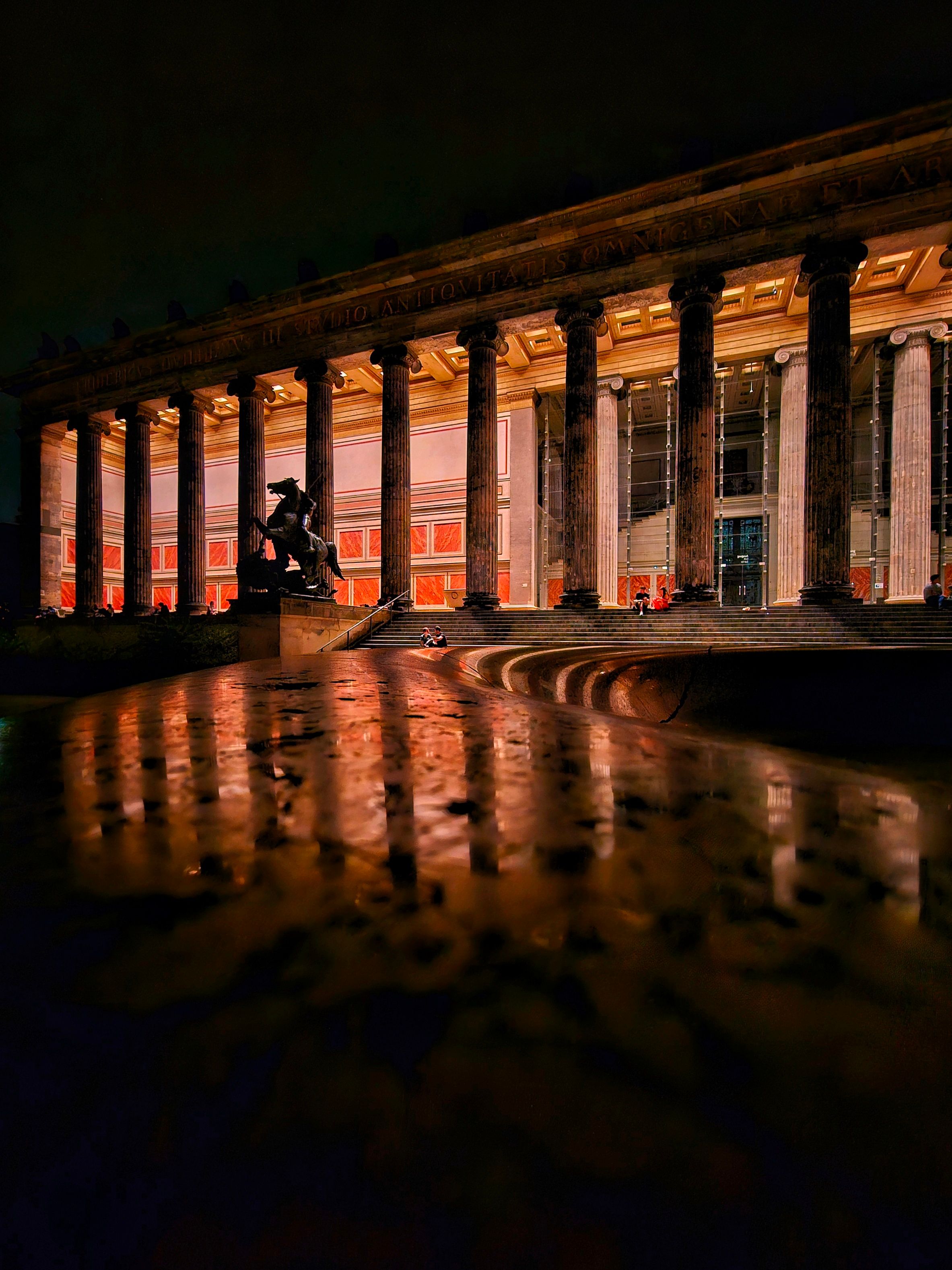 Museum in Berlin at Night · Free Stock Photo