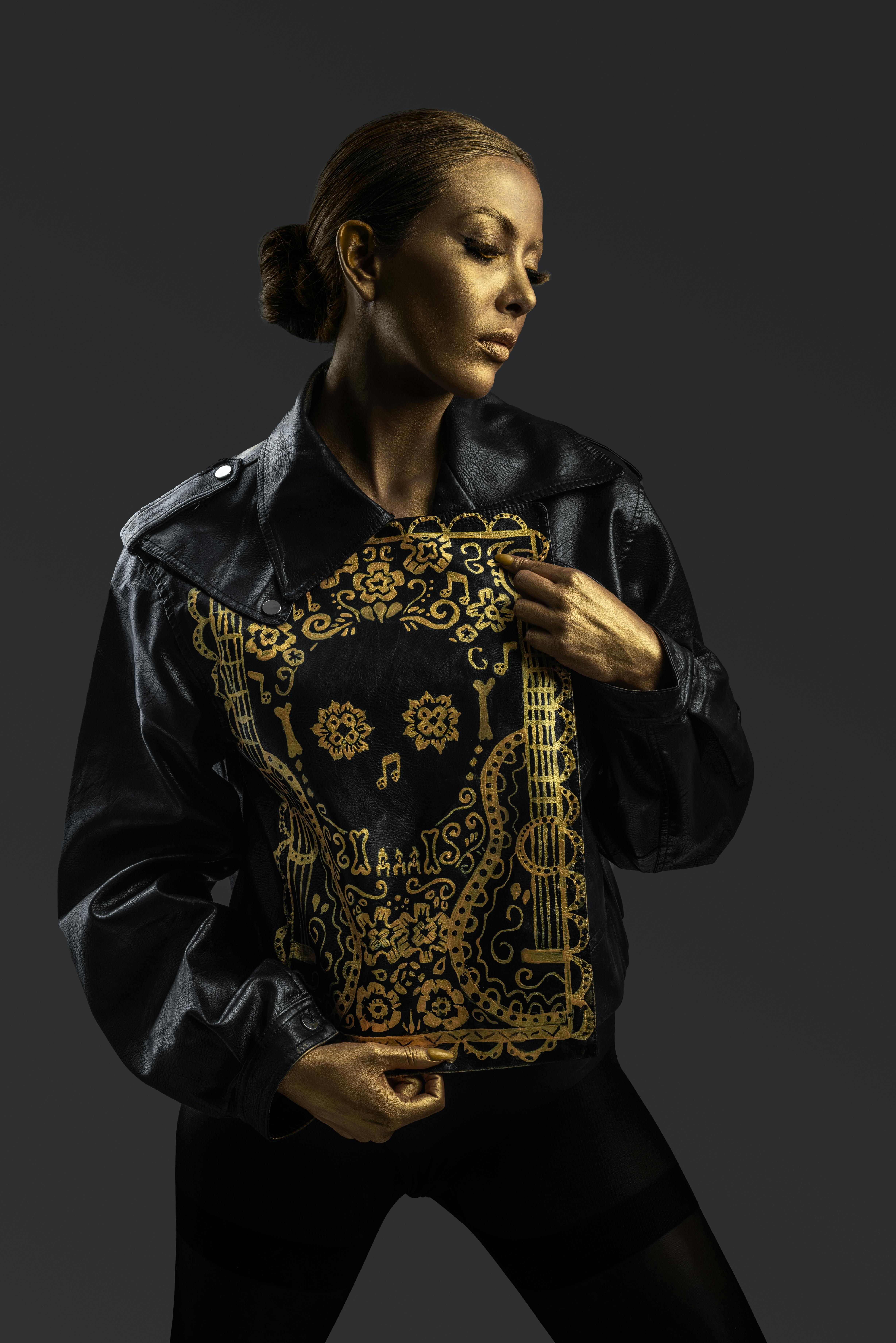 Model in Black, Traditional Clothing · Free Stock Photo