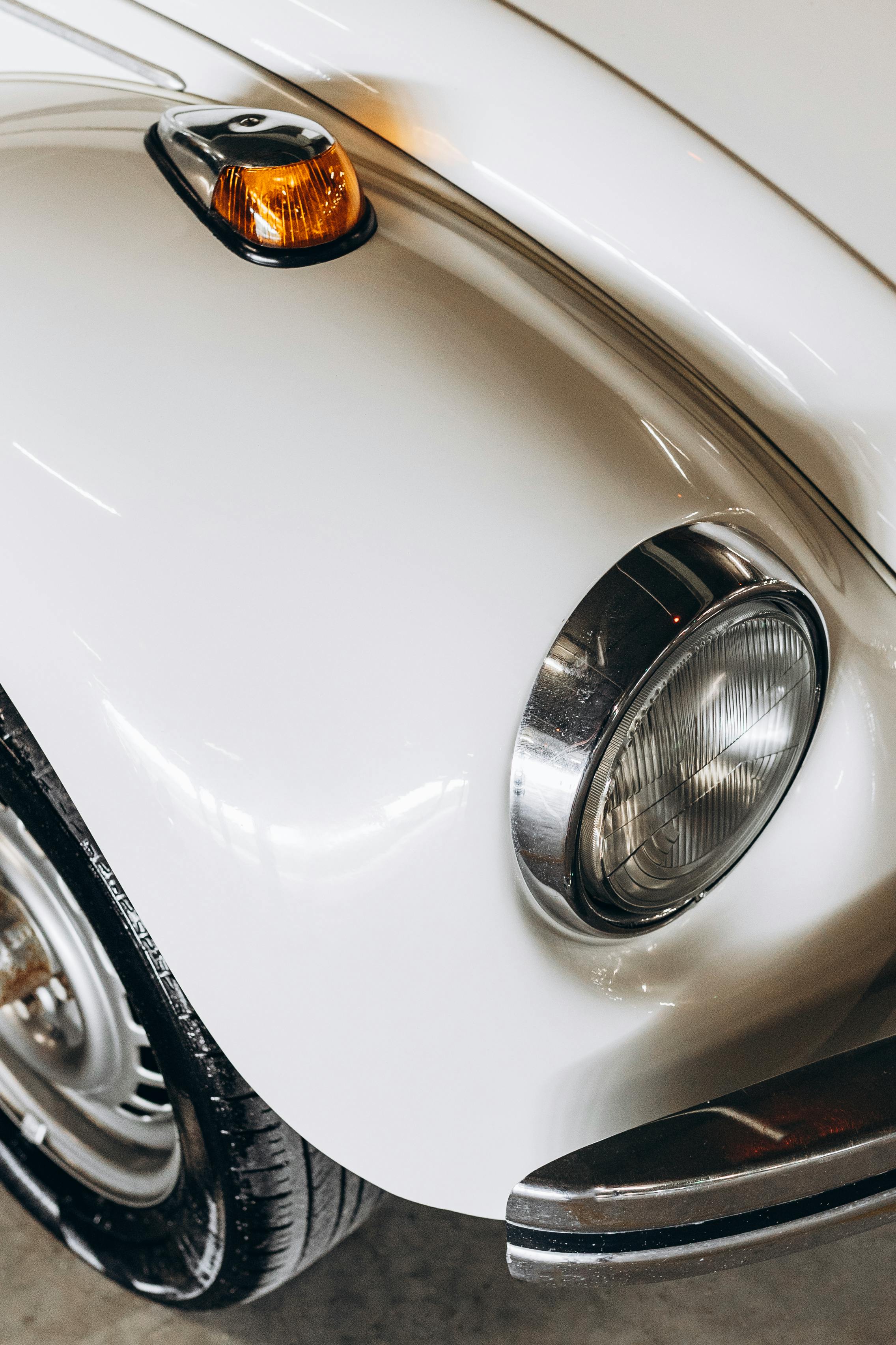 Car Turn Signals Photos, Download The BEST Free Car Turn Signals Stock ...