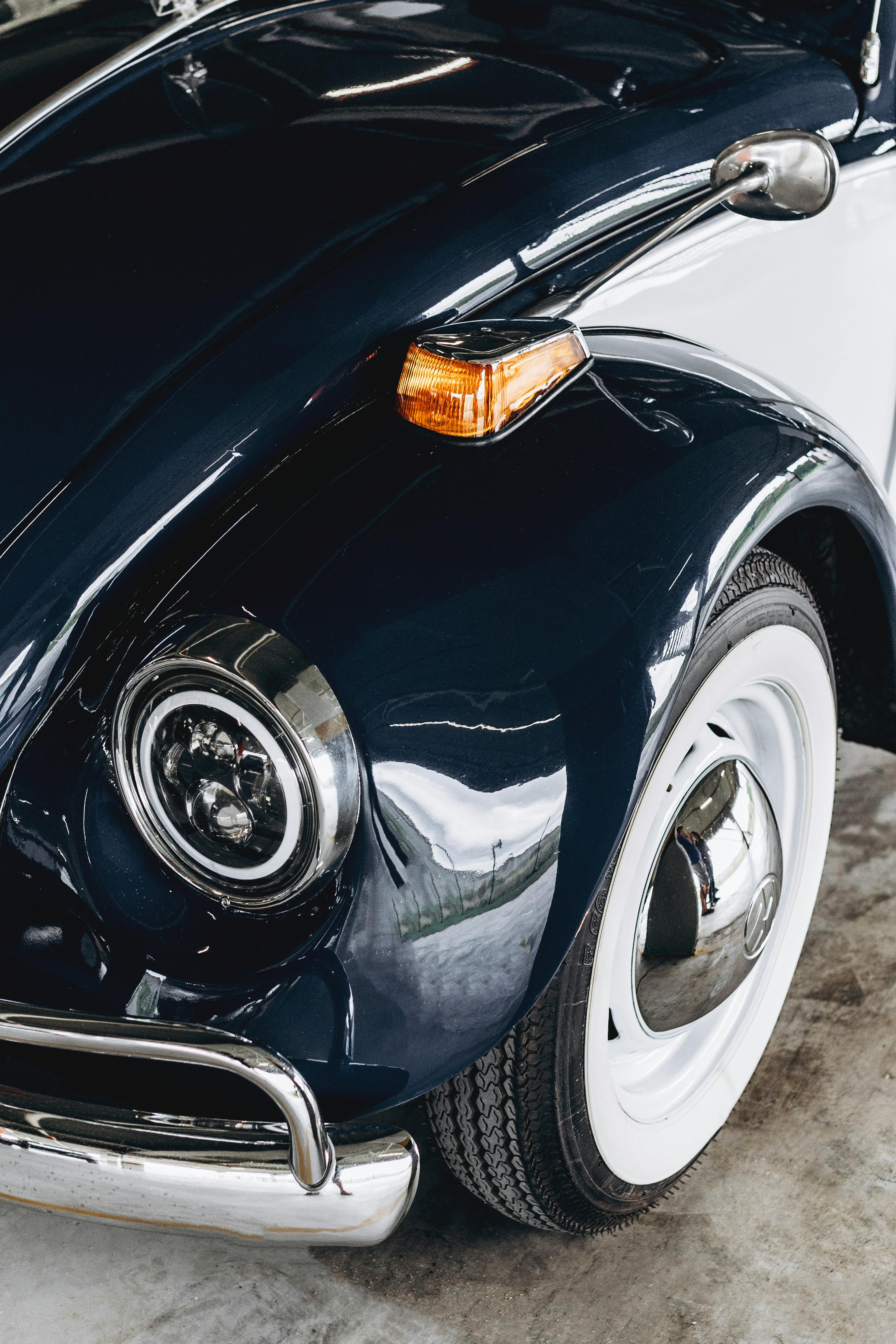 Beige Volkswagen Beetle · Free Stock Photo