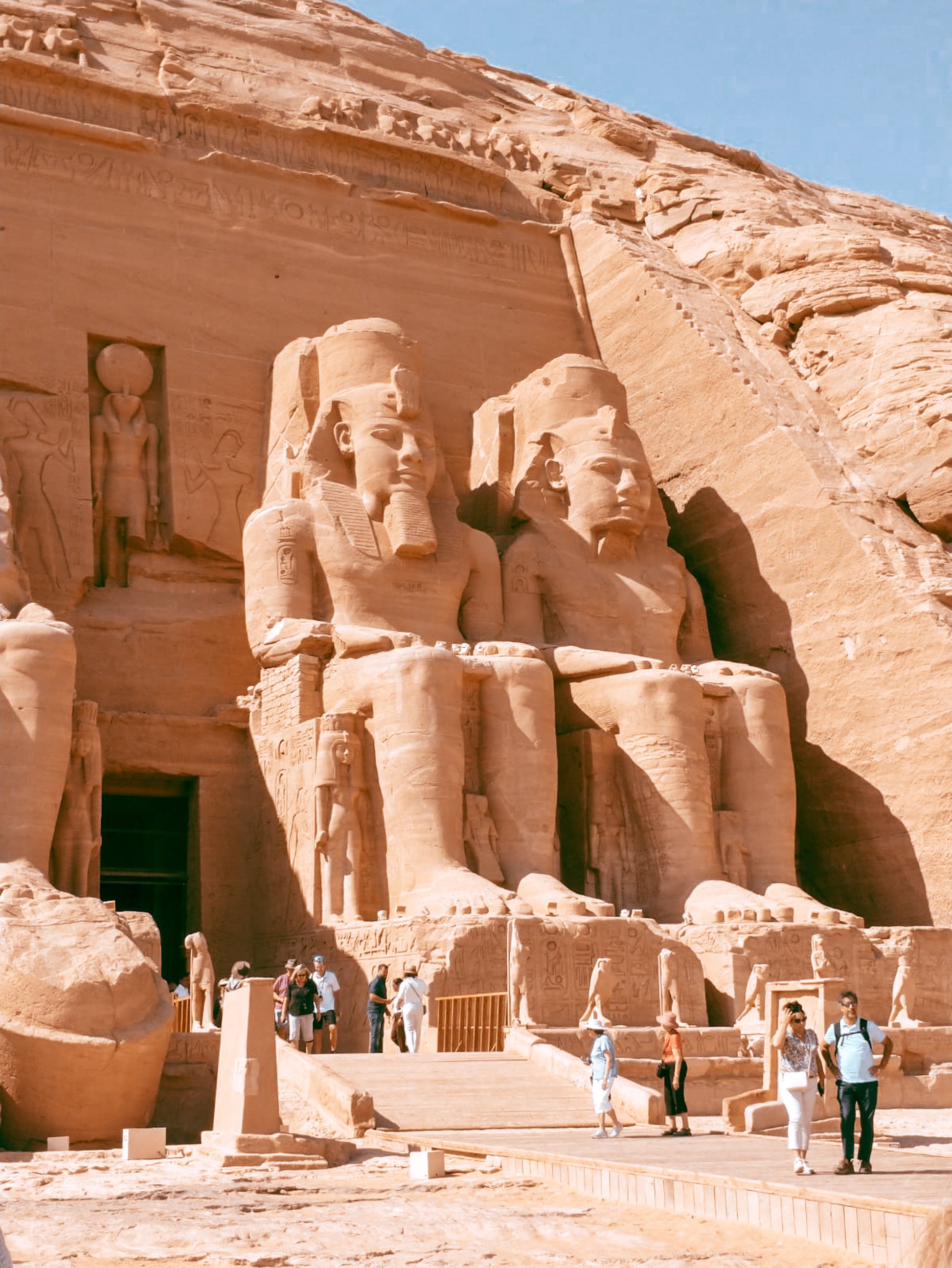 Facade of the Abu Simble Egyptian Temple · Free Stock Photo
