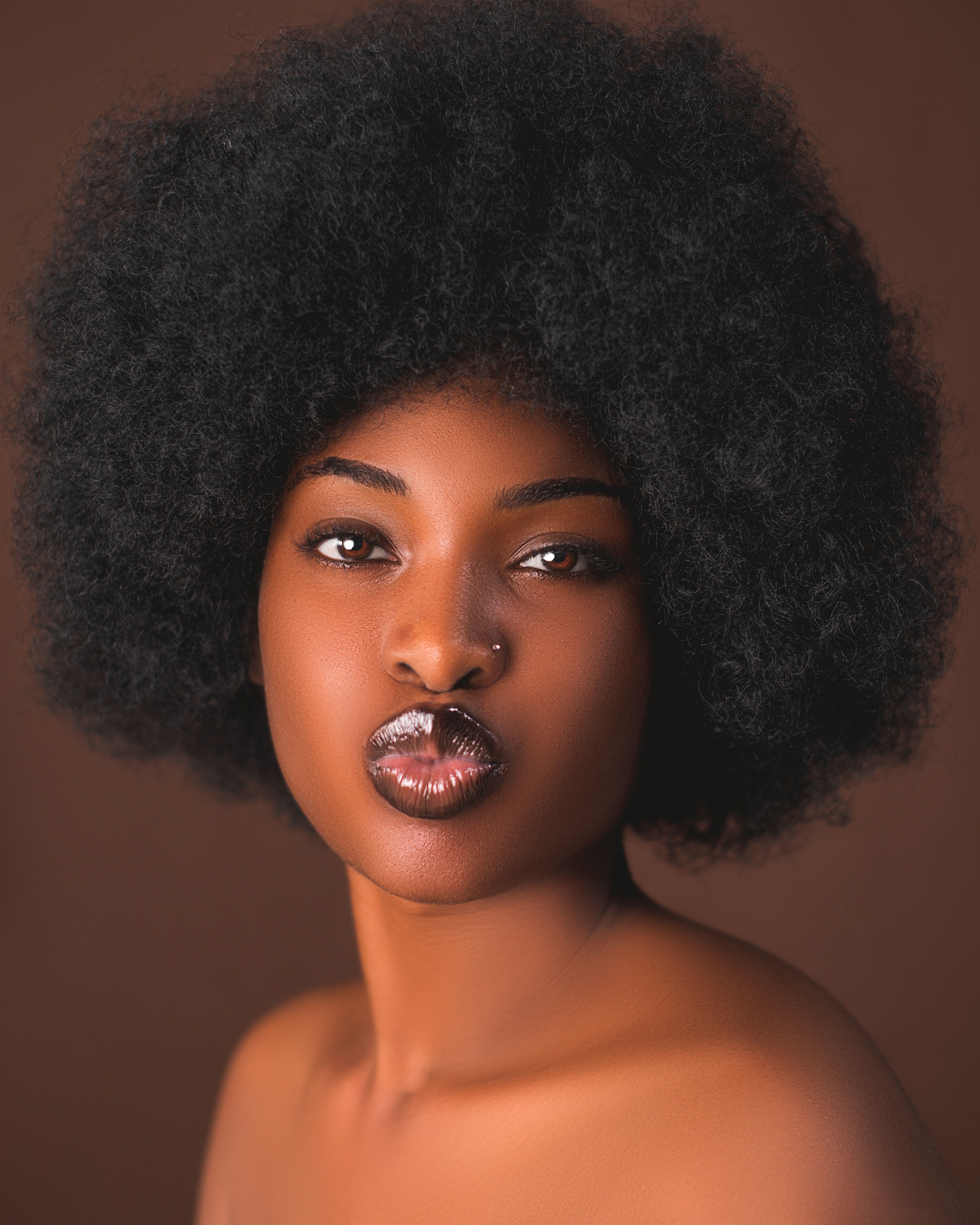 Foto profissional gratuita de 3x4, afro, afros, alegre, artístico ...
