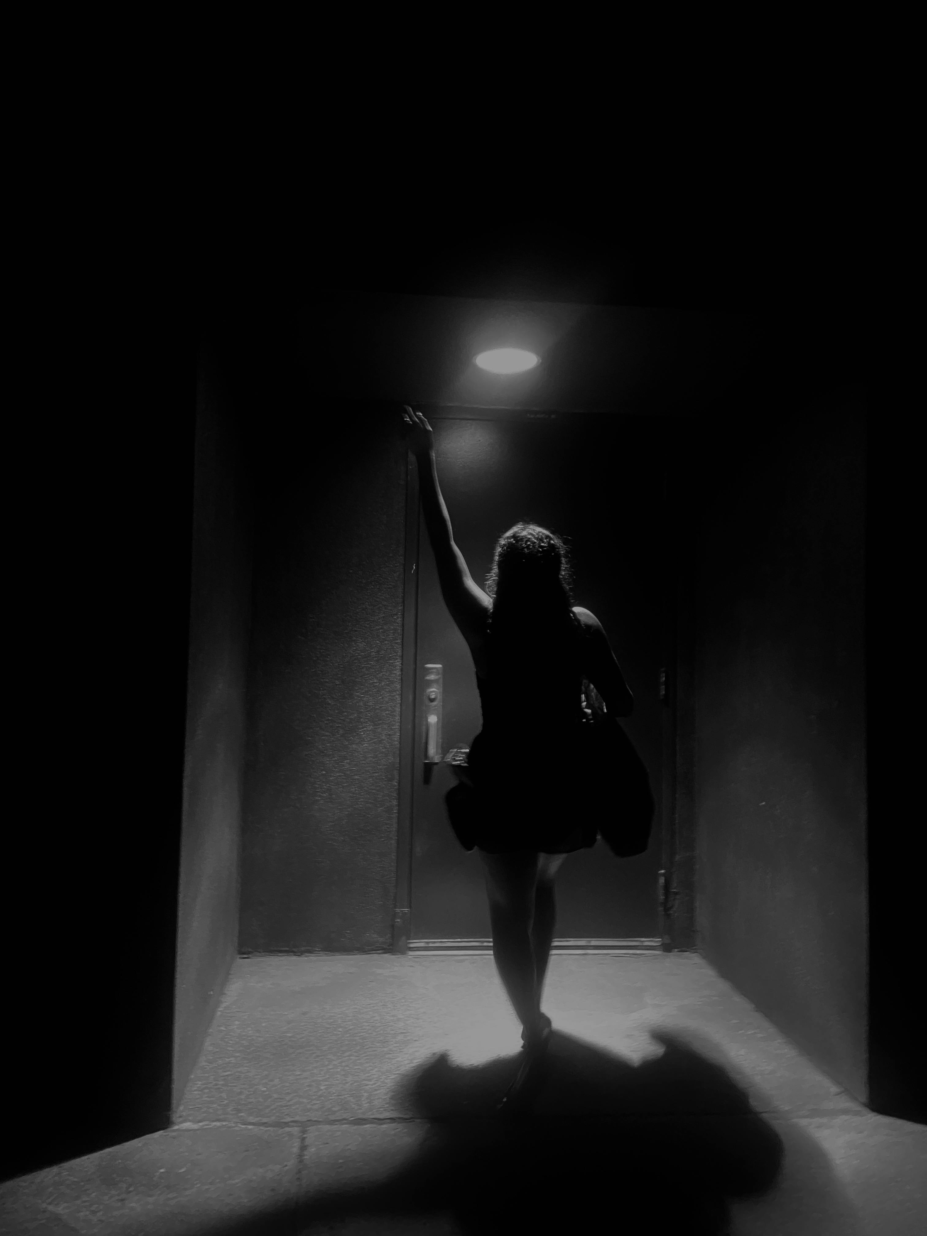 Woman Light Photos, Download The BEST Free Woman Light Stock Photos ...