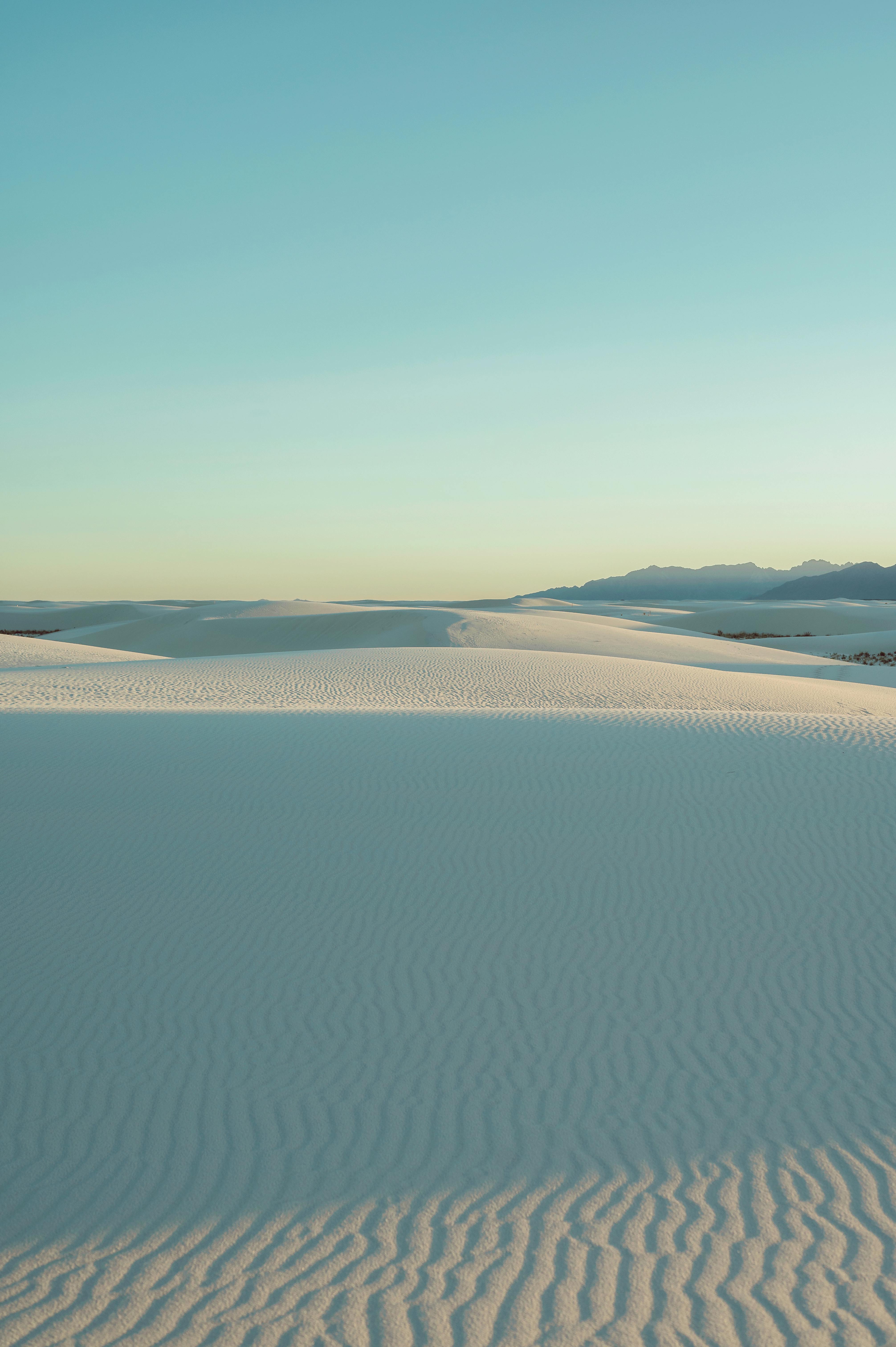 Ripples in White Sand Desert · Free Stock Photo