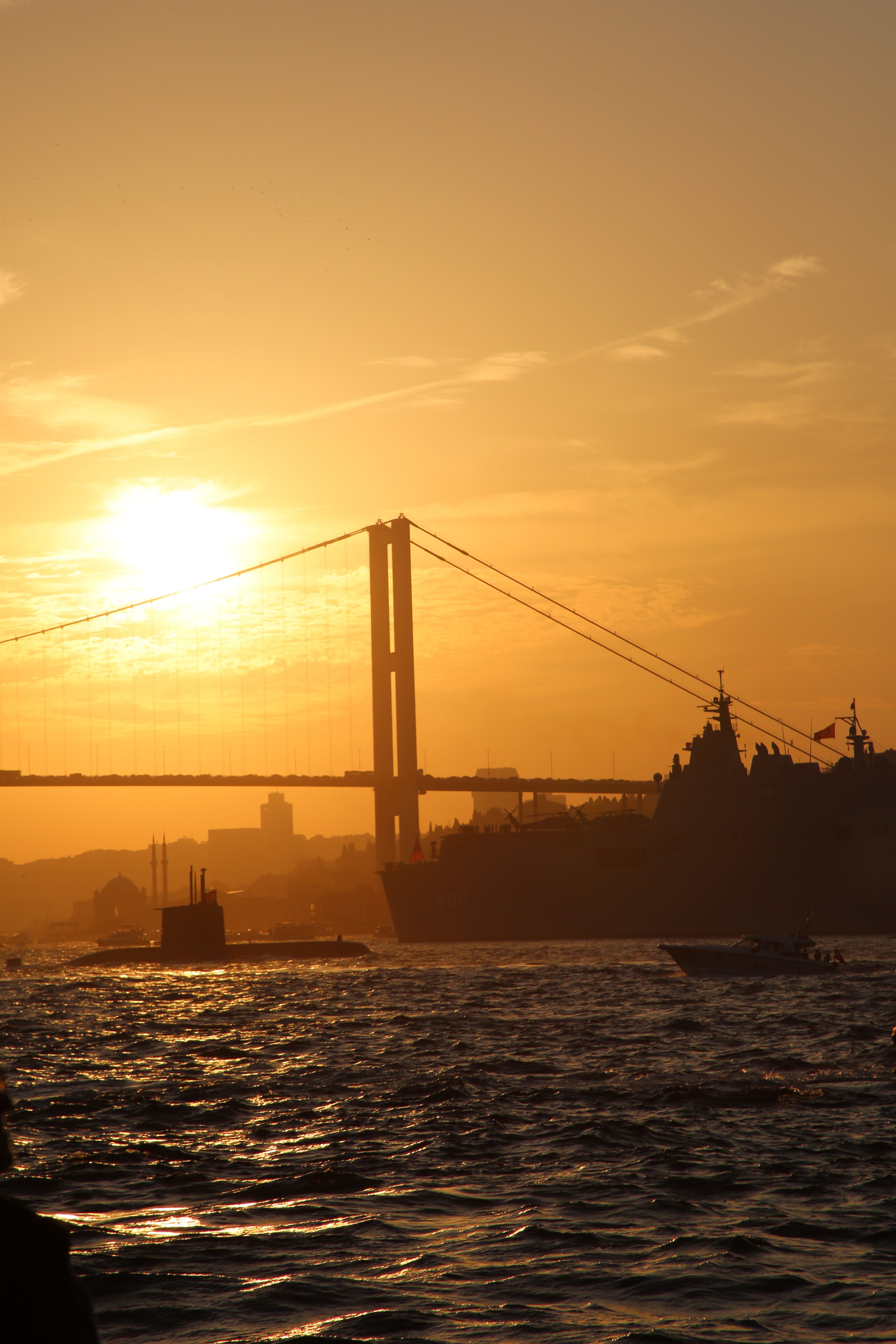 Suspension Bridge at Scenic Sunset · Free Stock Photo
