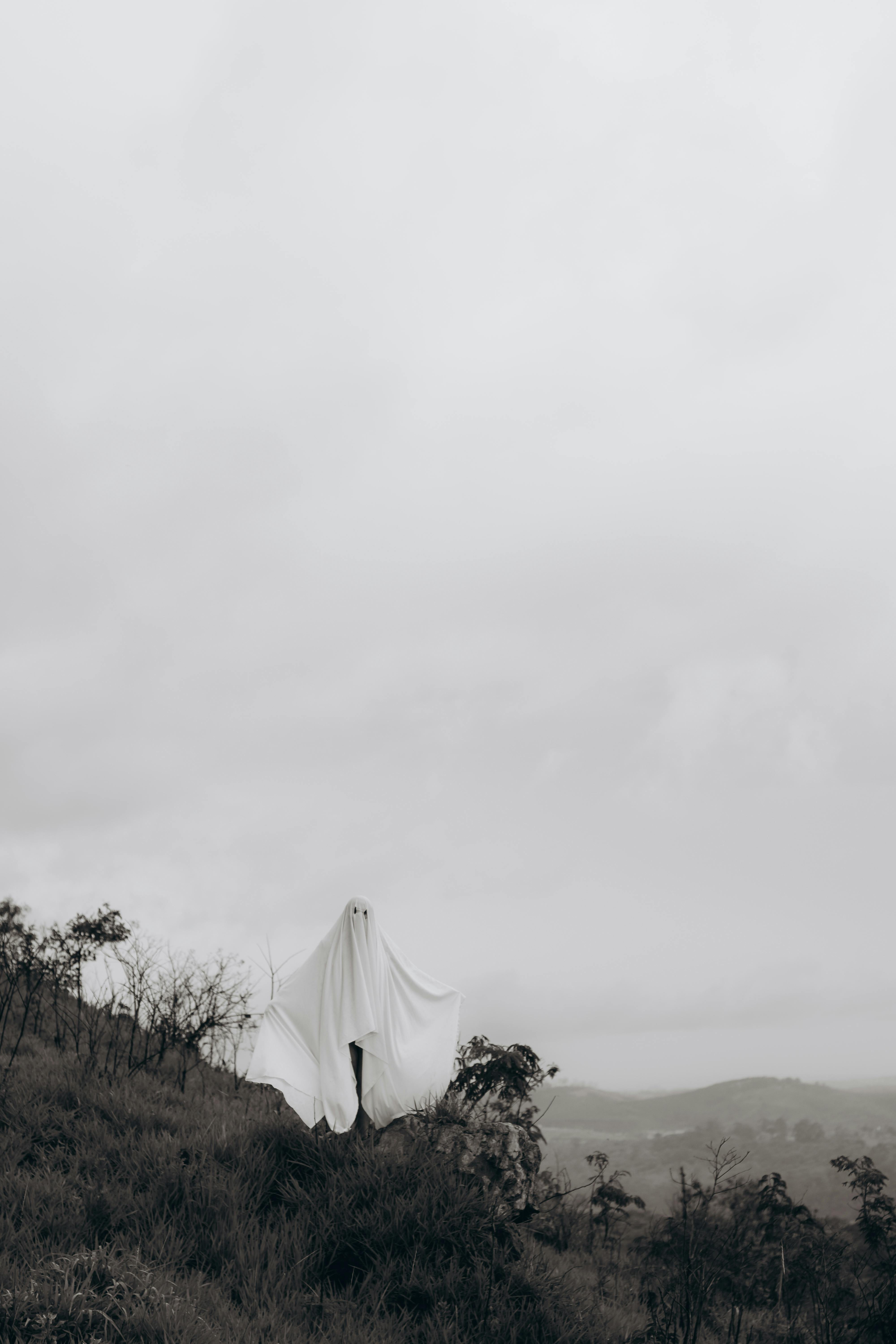 Ghost Standing Photos, Download The BEST Free Ghost Standing Stock ...