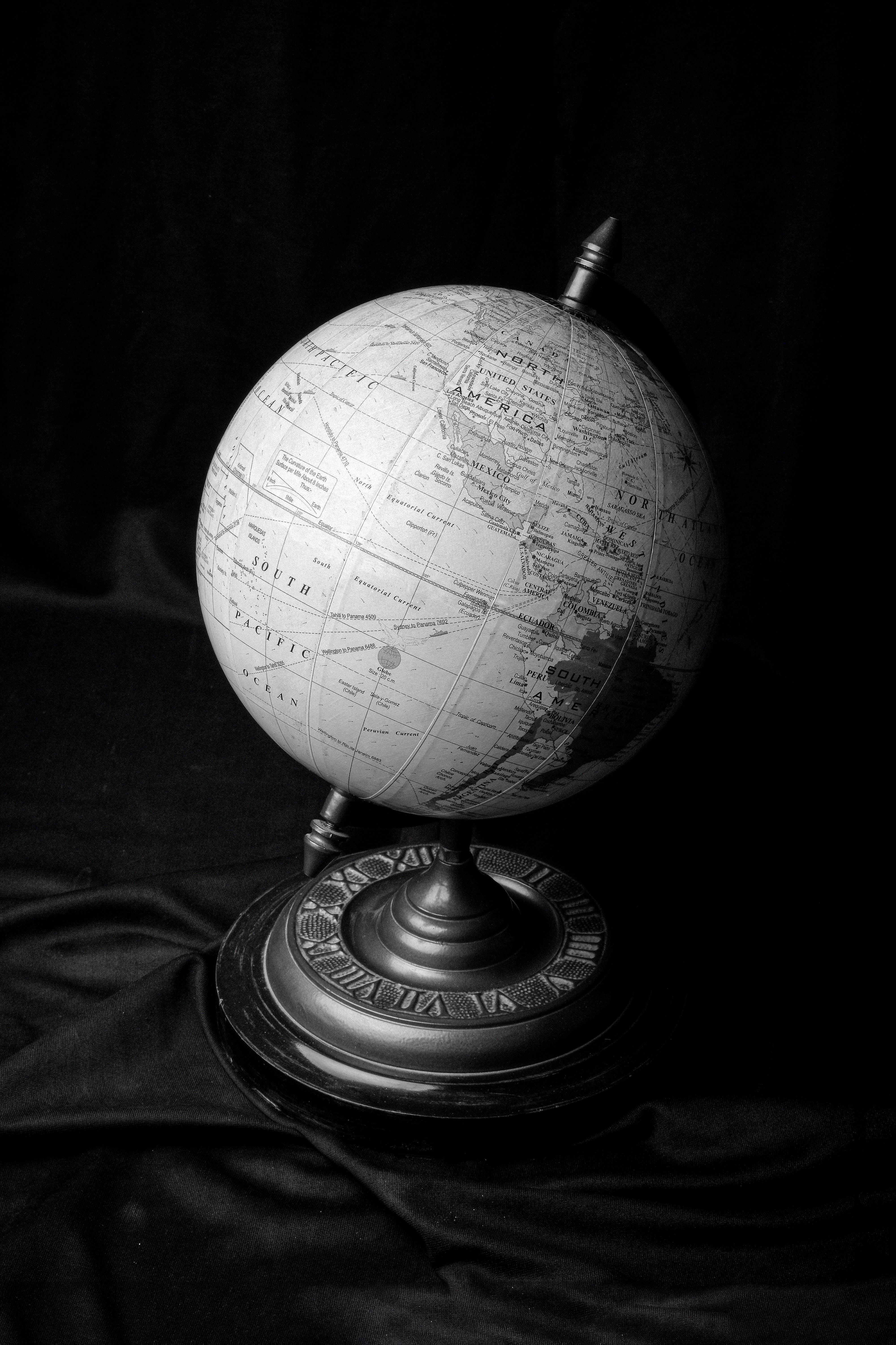 Globe · Free Stock Photo