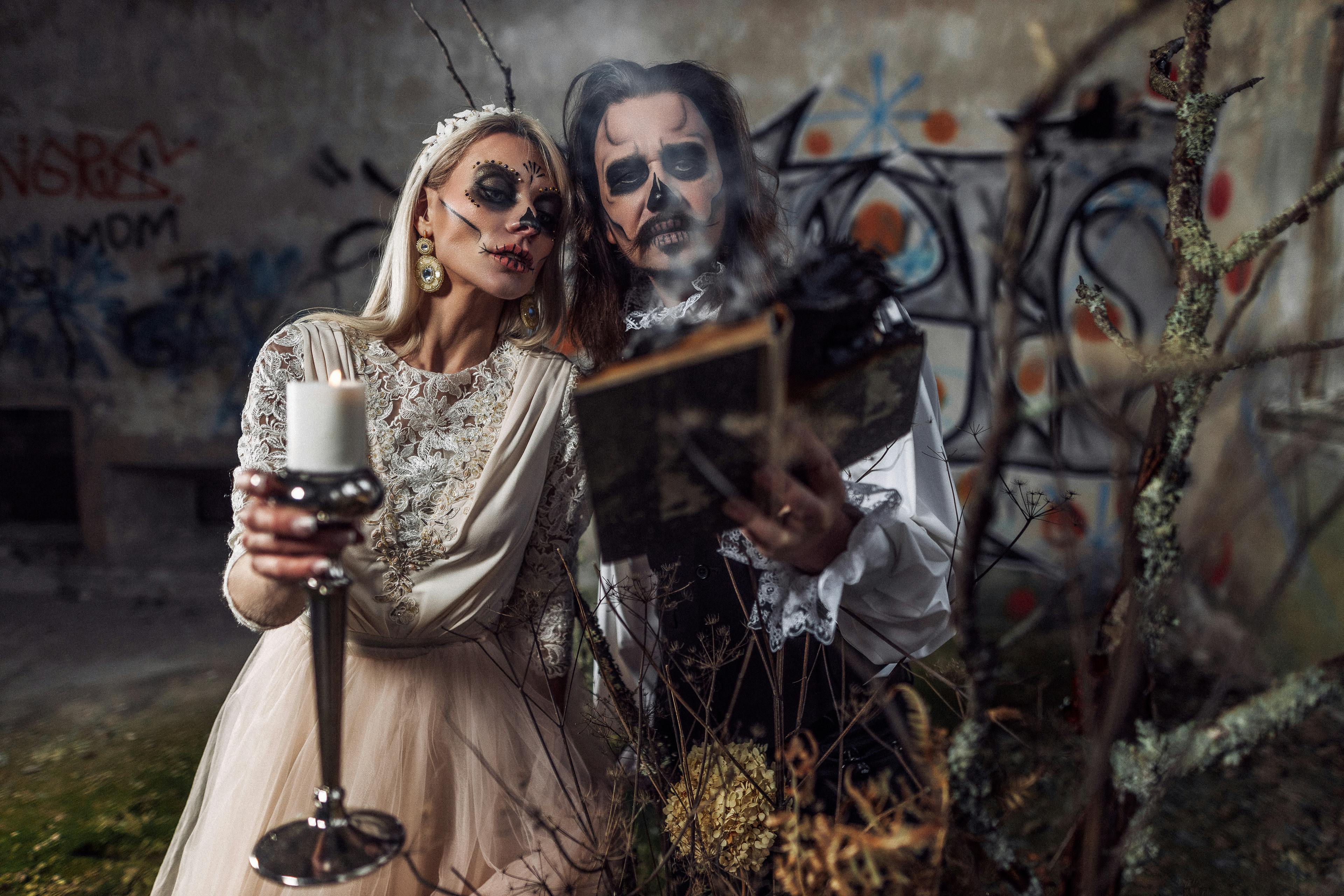 Delivery Man Book Photos, Download The BEST Free Delivery Man Book ...