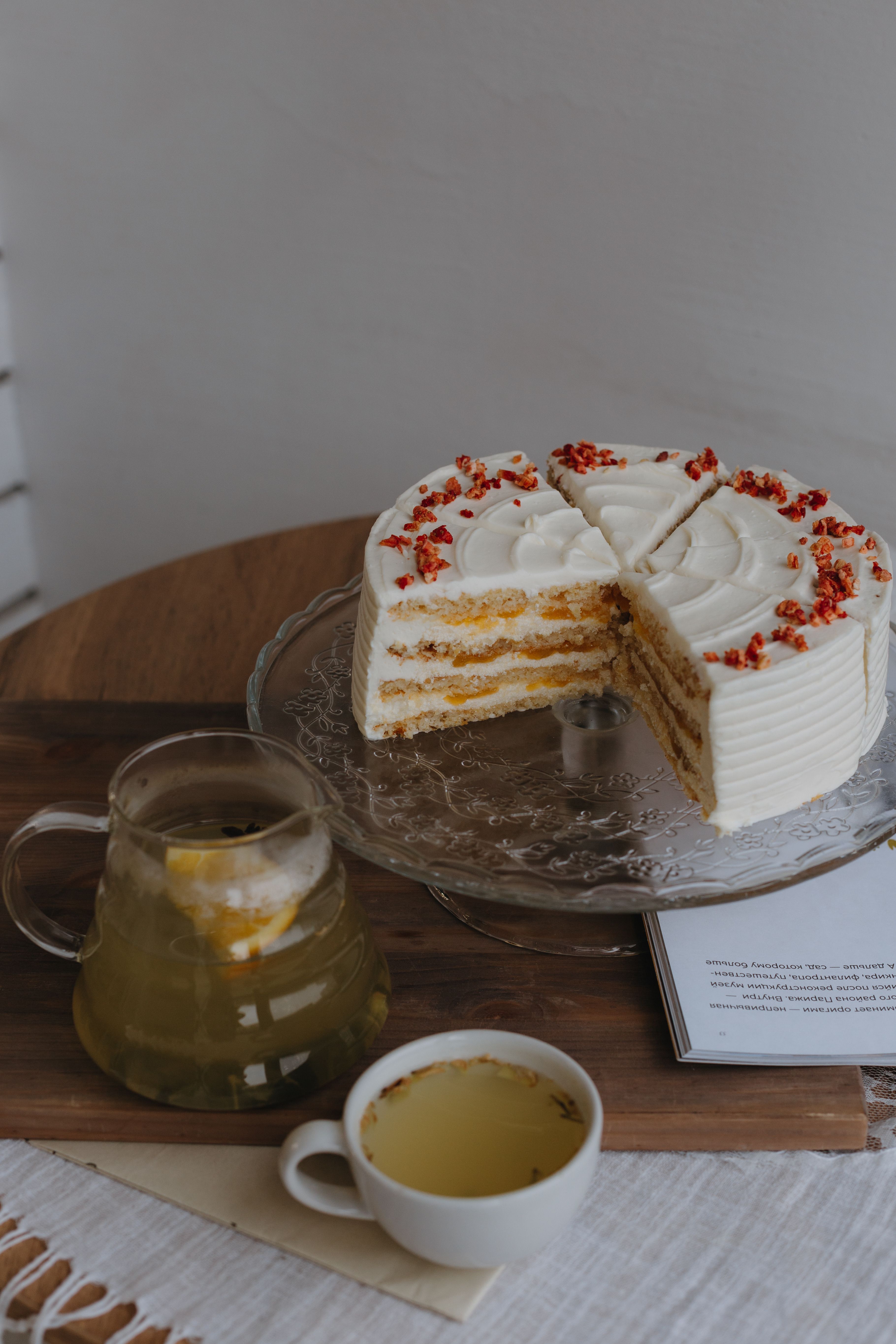 Cake and Tea · Free Stock Photo