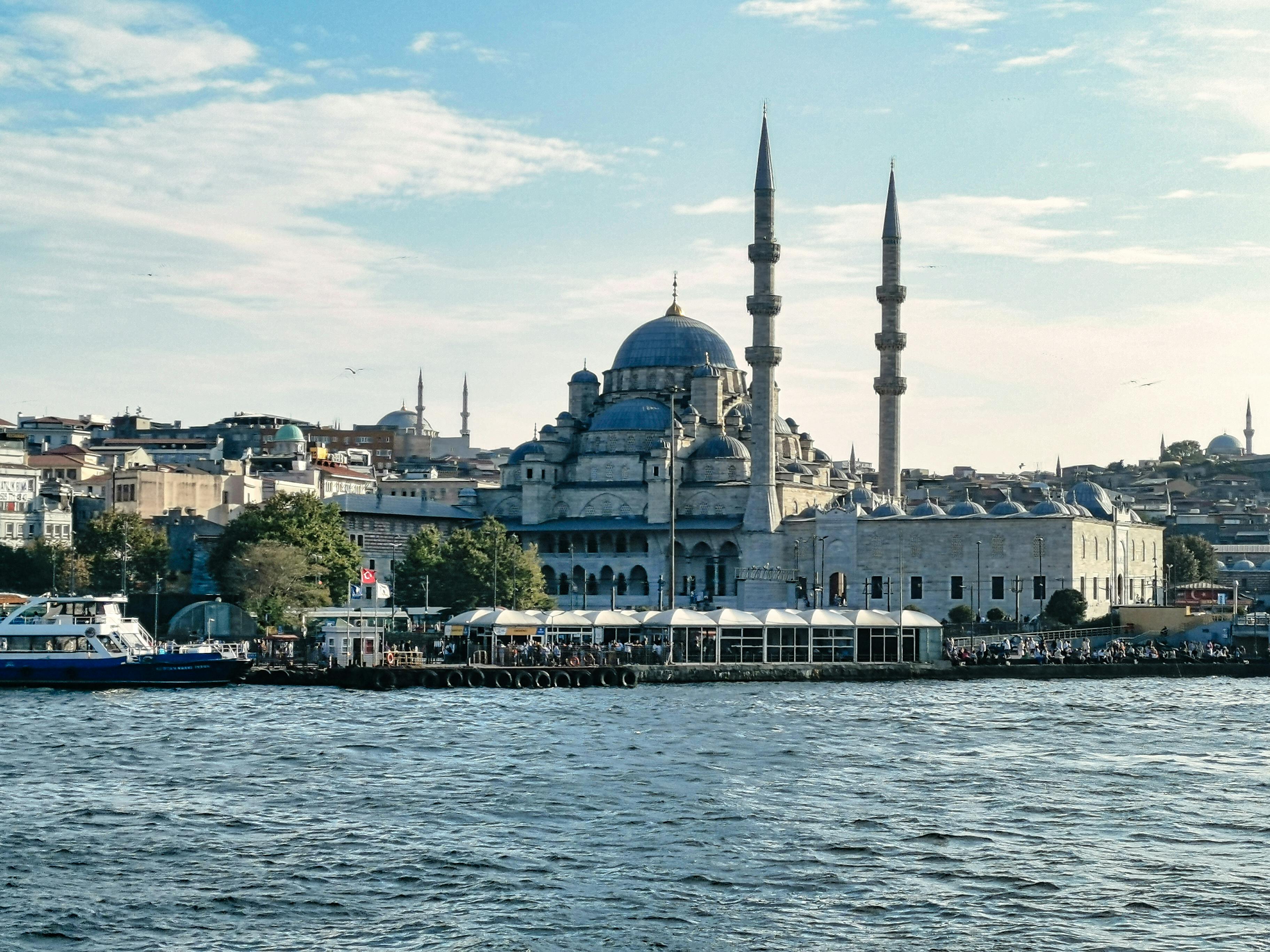 New Mosque on Sea Shore in Istanbul · Free Stock Photo