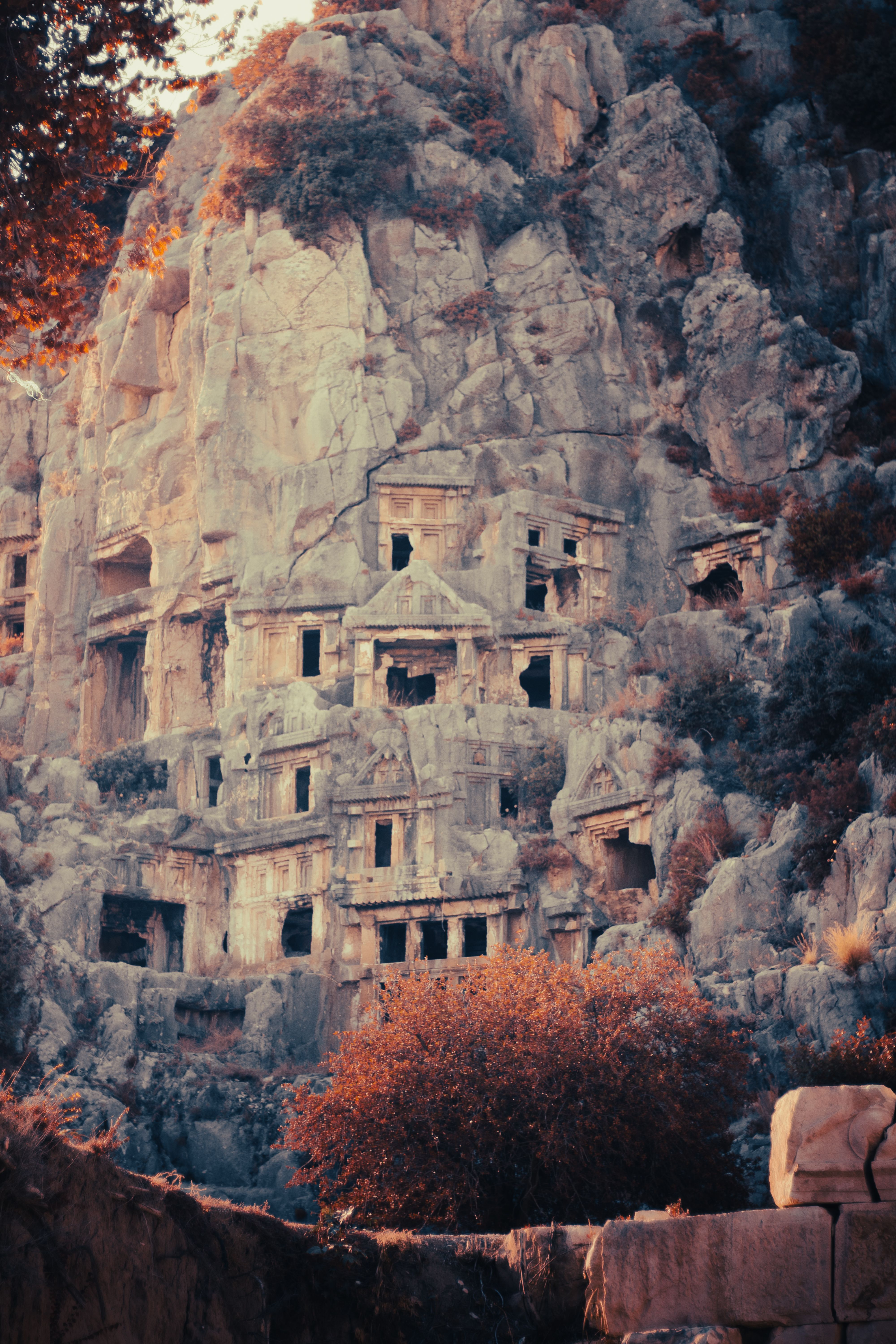 Cliffside Graves Photos, Download The BEST Free Cliffside Graves Stock ...