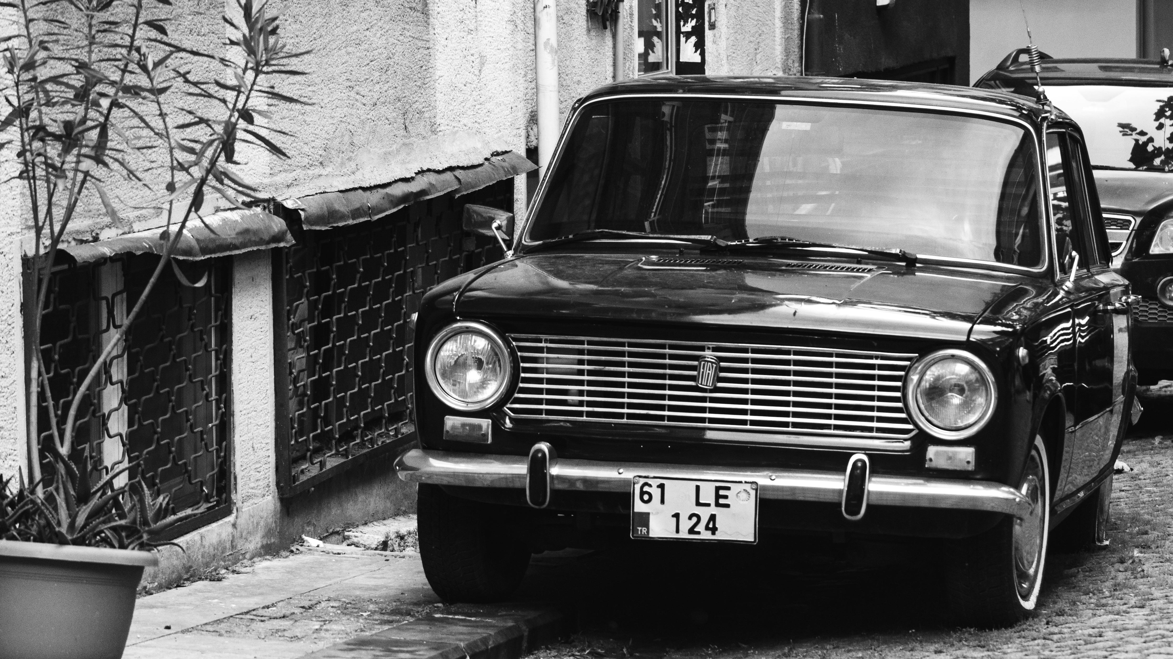 Vintage VAZ-2101 Parked on the Side of a Street · Free Stock Photo