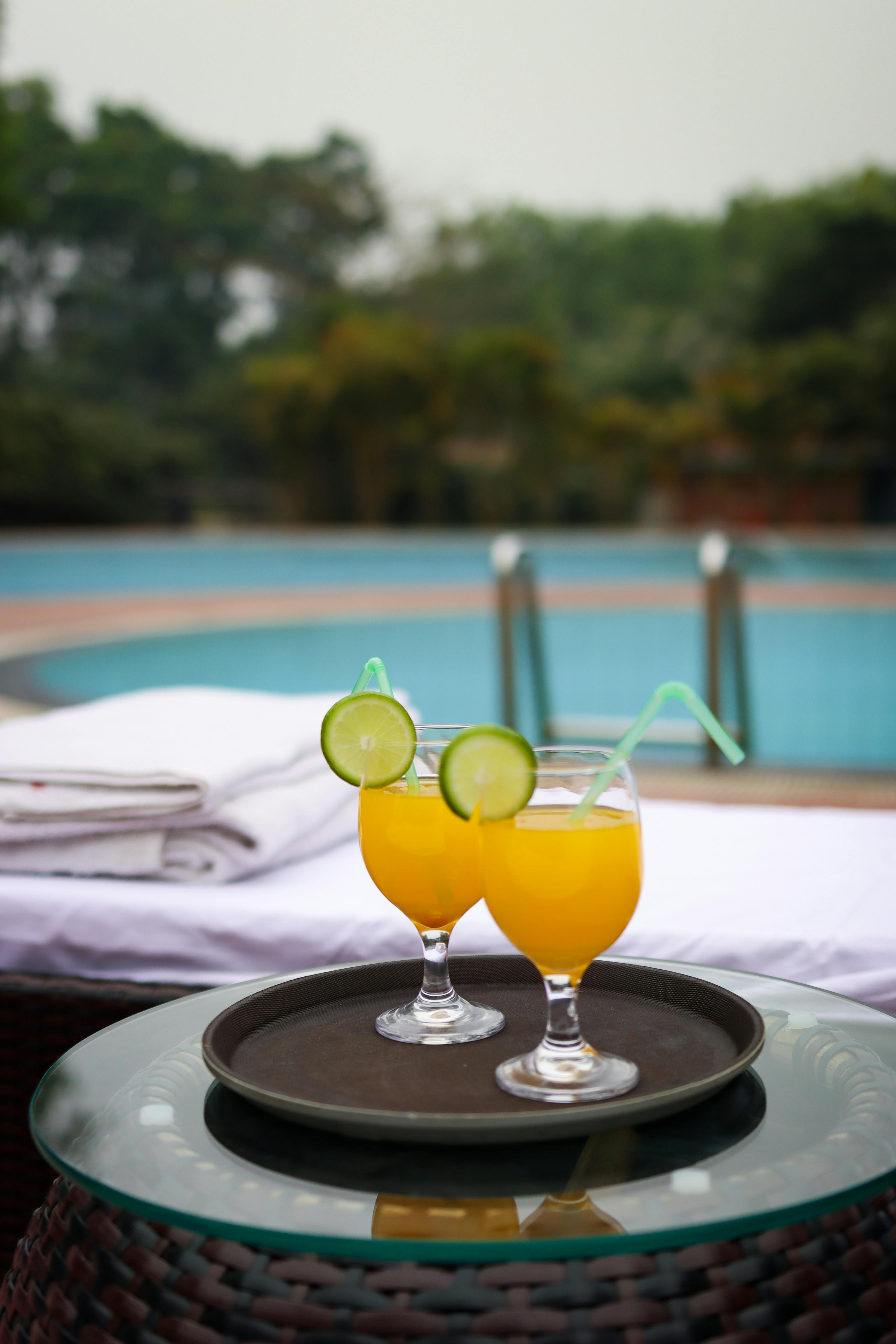 Pool Cocktail Photos, Download The BEST Free Pool Cocktail Stock Photos ...