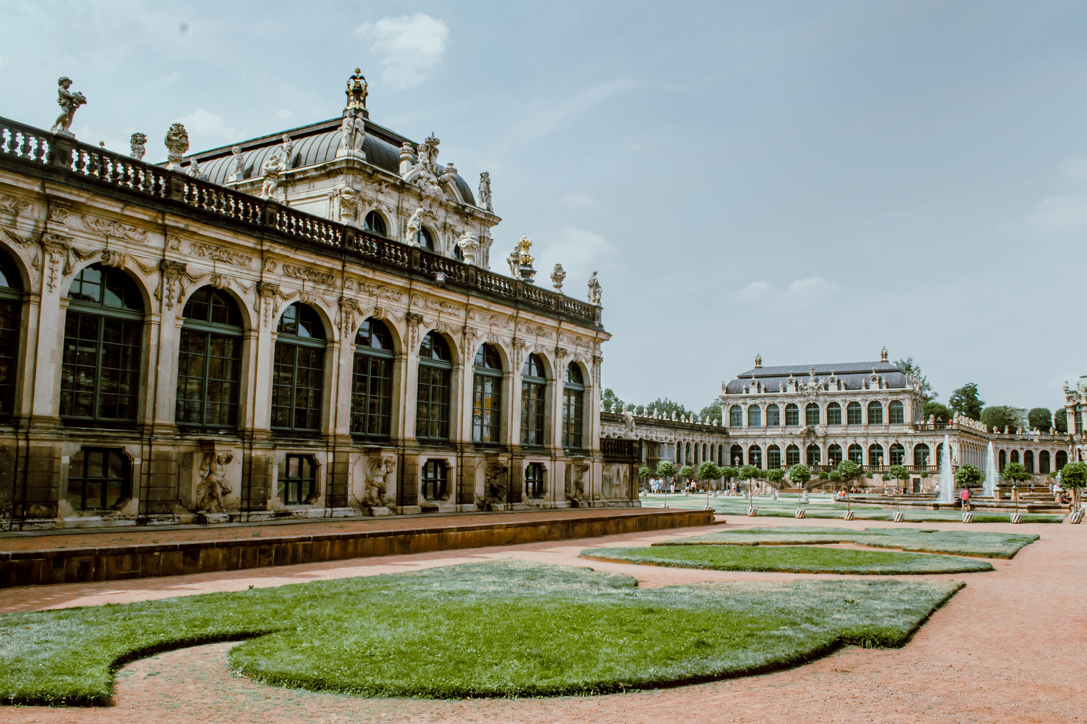 Sunken Square Photos, Download The BEST Free Sunken Square Stock Photos ...