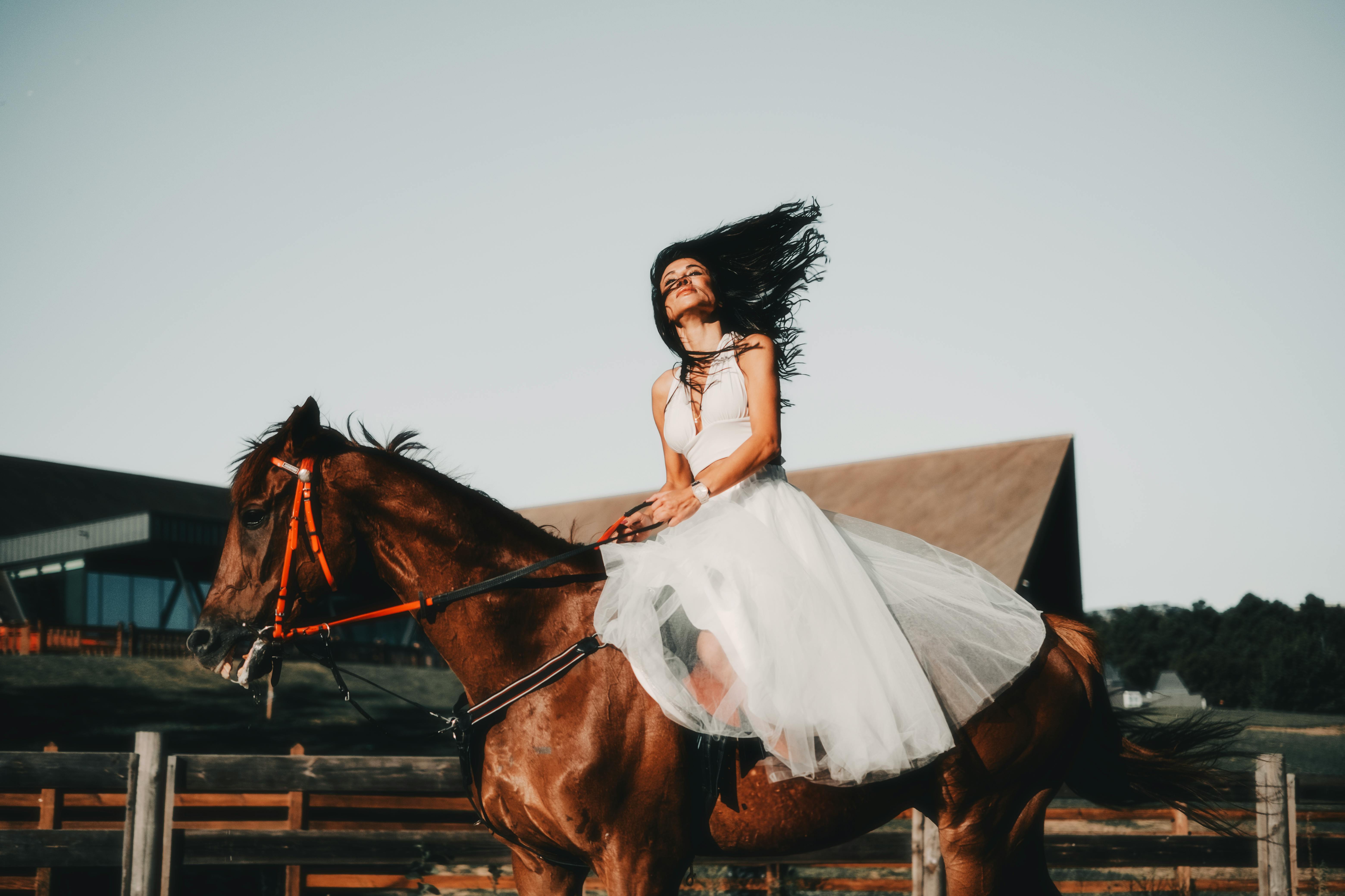 White Tulle Dress Photos, Download The BEST Free White Tulle Dress ...