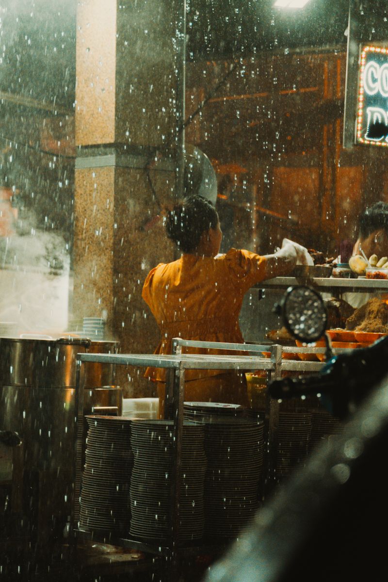 Working In The Rain Photos, Download The BEST Free Working In The Rain ...