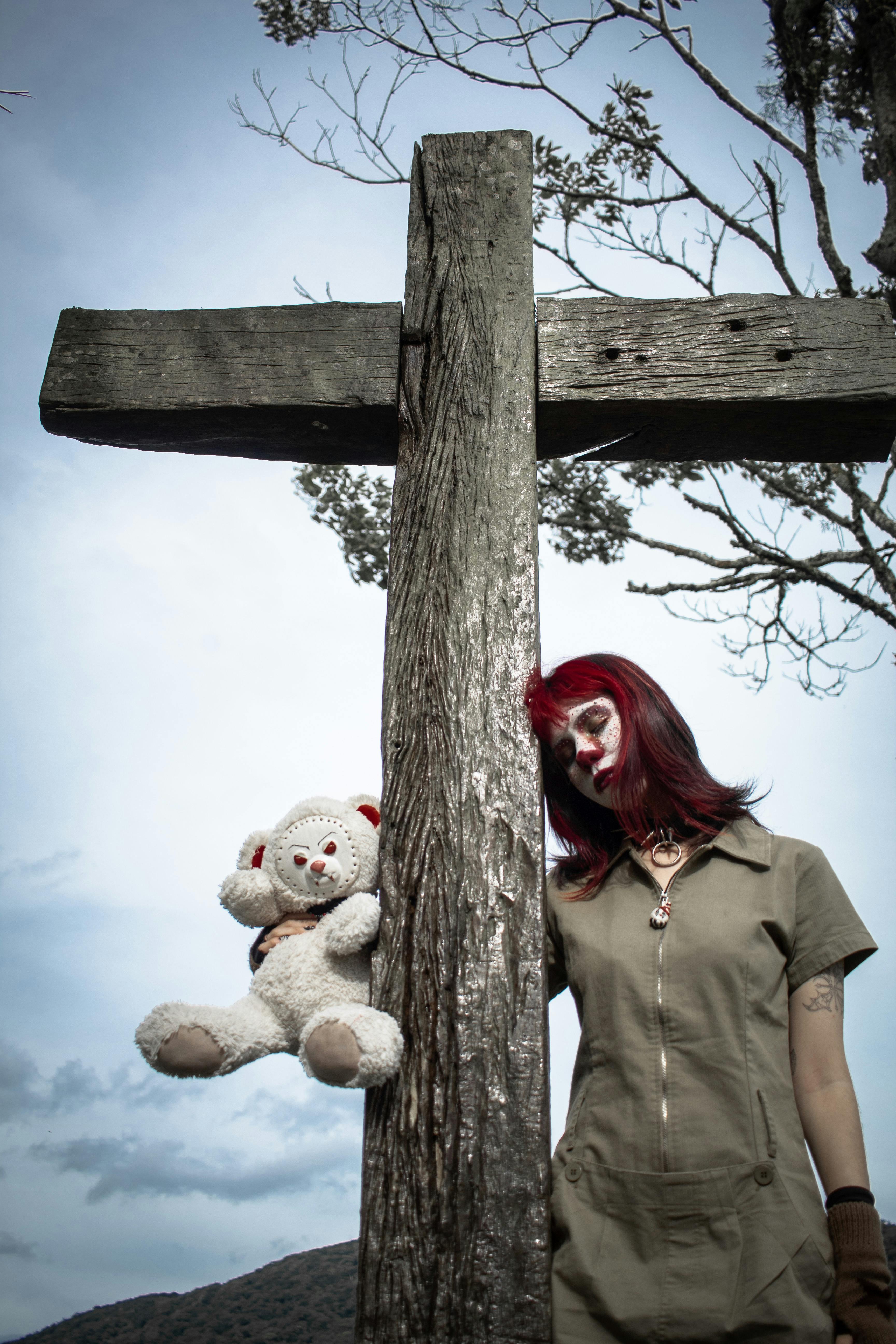 Cross Cradle Hold Photos, Download The BEST Free Cross Cradle Hold ...