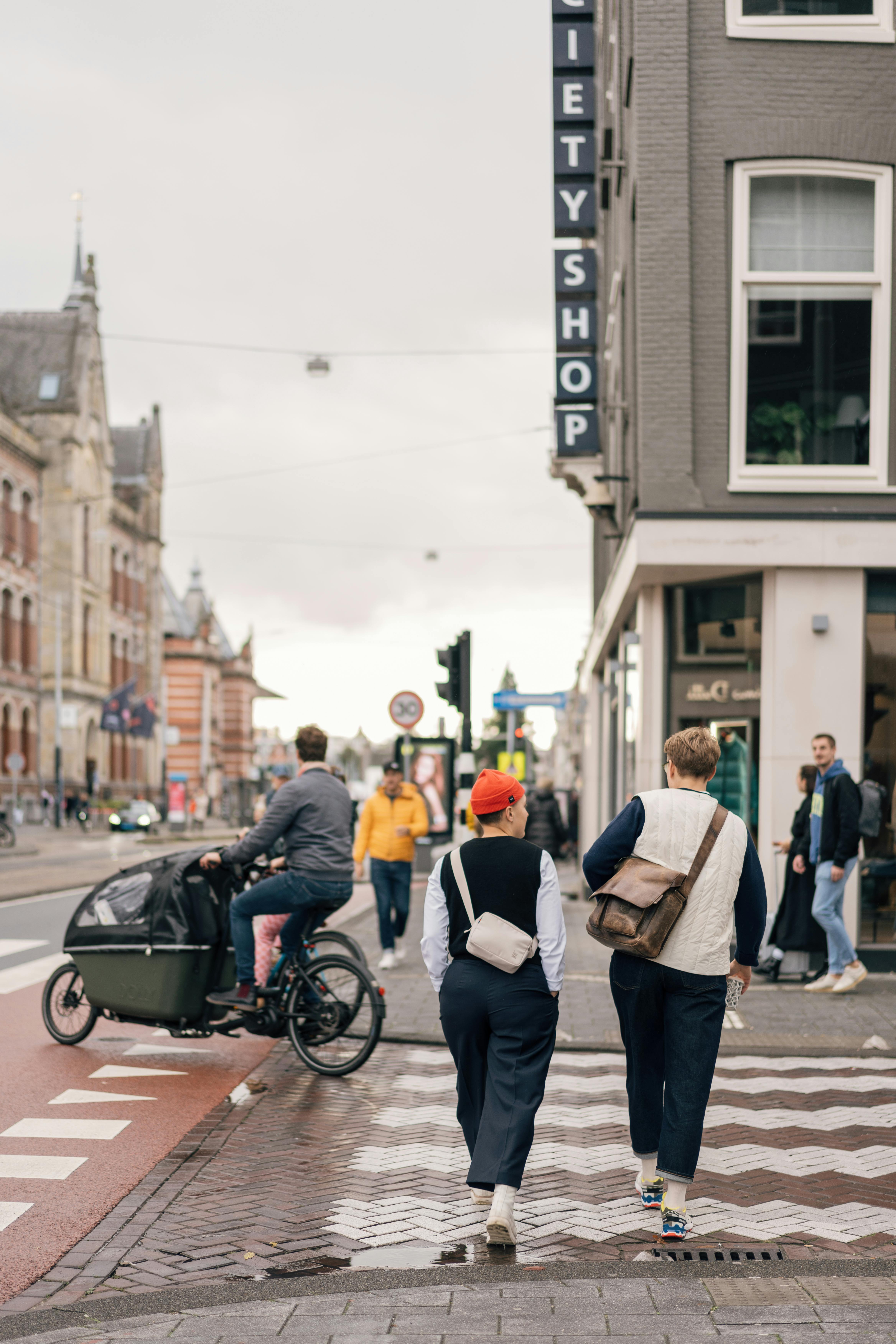 Horizontal Street Scene With Boho Shops Photos, Download The BEST Free ...