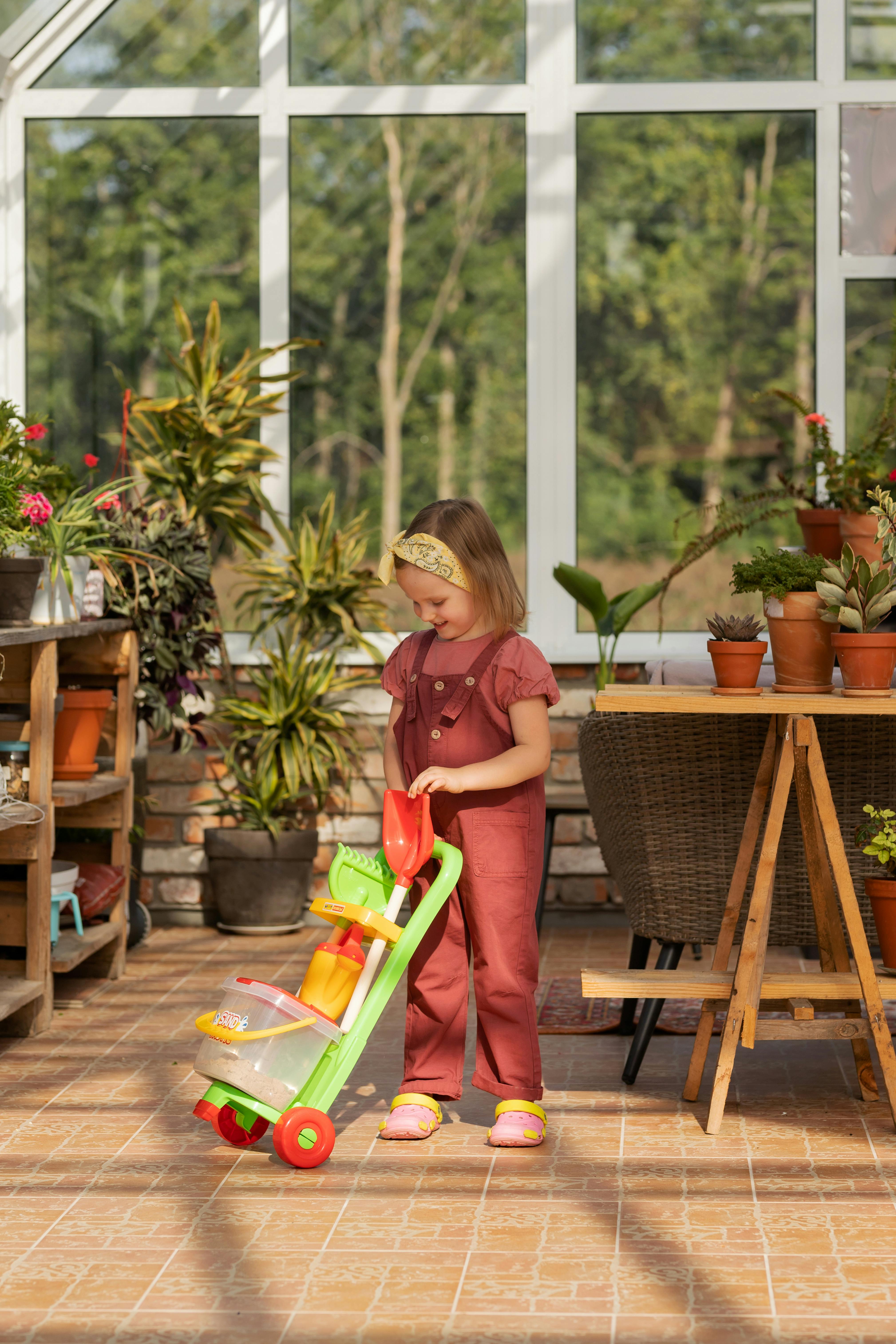 Girl List Photos, Download The BEST Free Girl List Stock Photos & HD Images