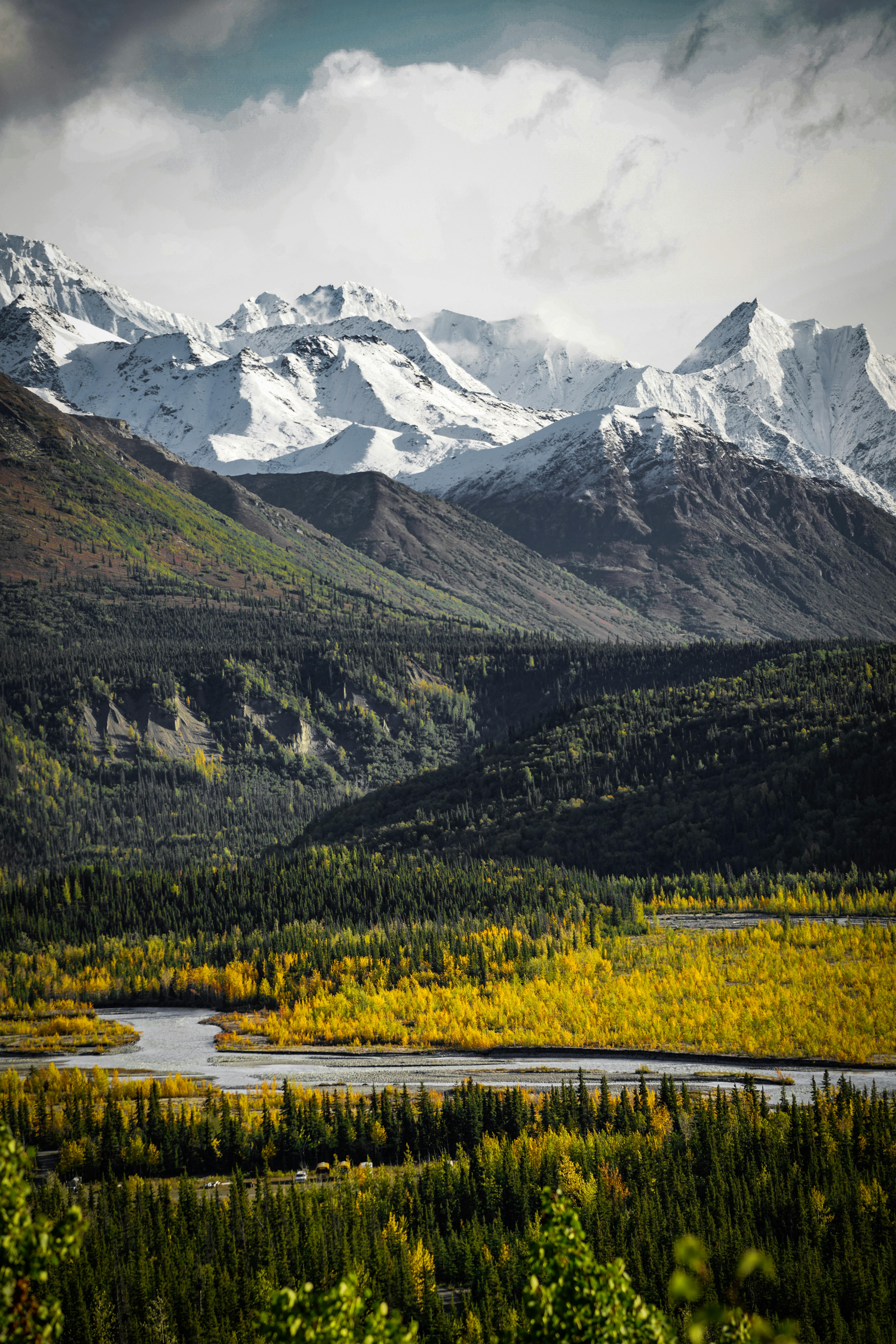 Scenic Mountain Landscape with River · Free Stock Photo