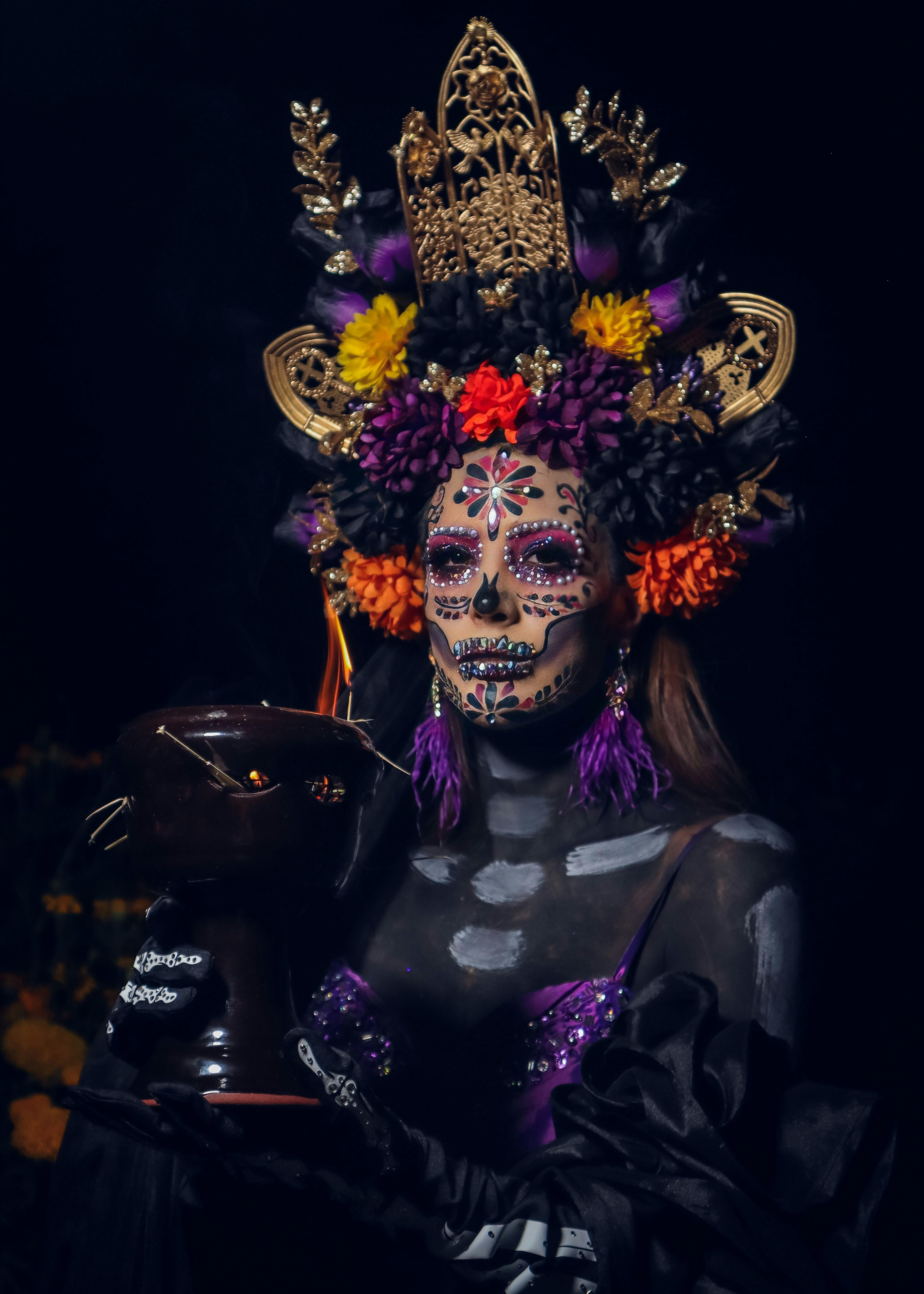 Foto de stock gratuita sobre cara pintada, catrina, corona de lores ...