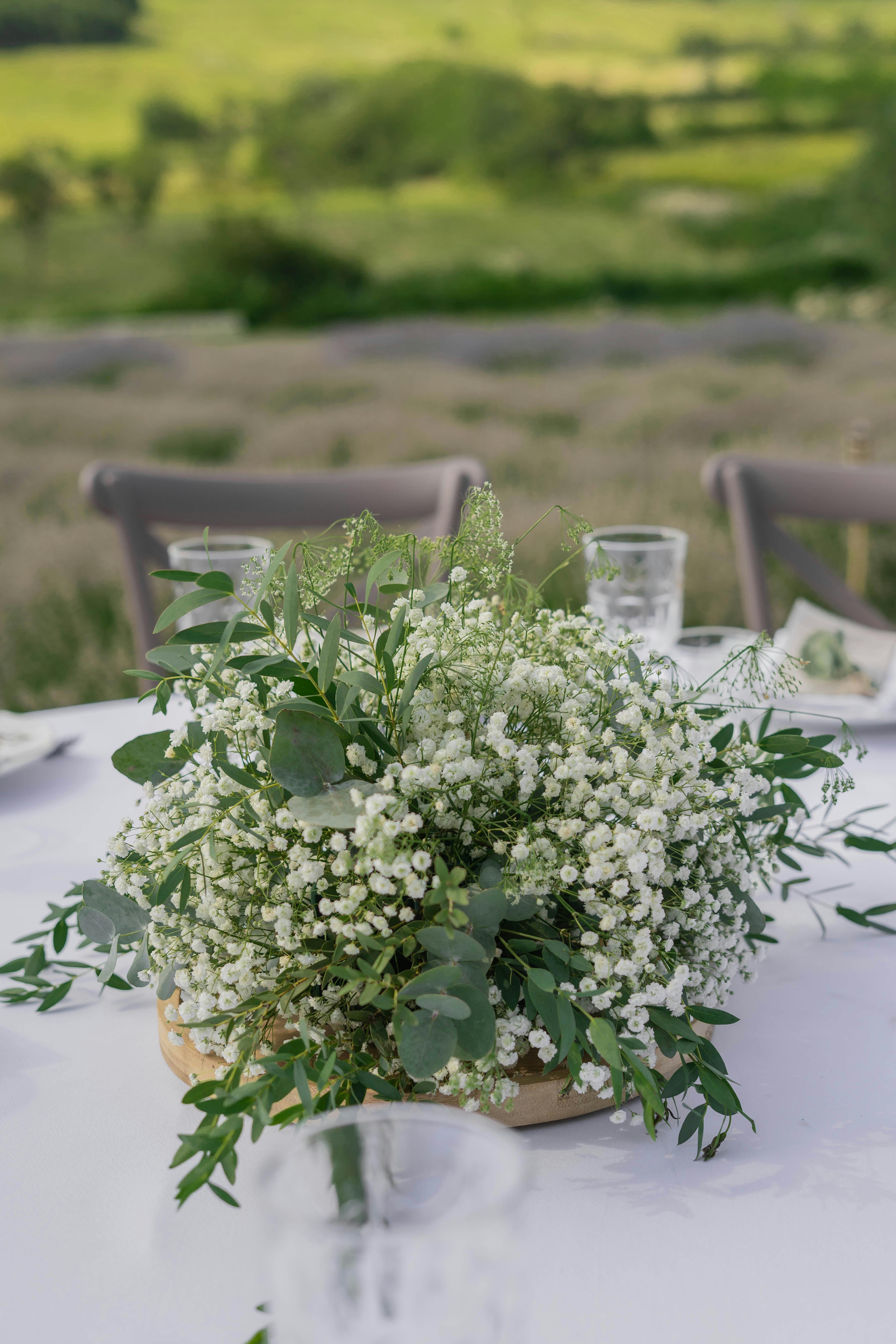 Table Close Up Photos, Download The BEST Free Table Close Up Stock ...