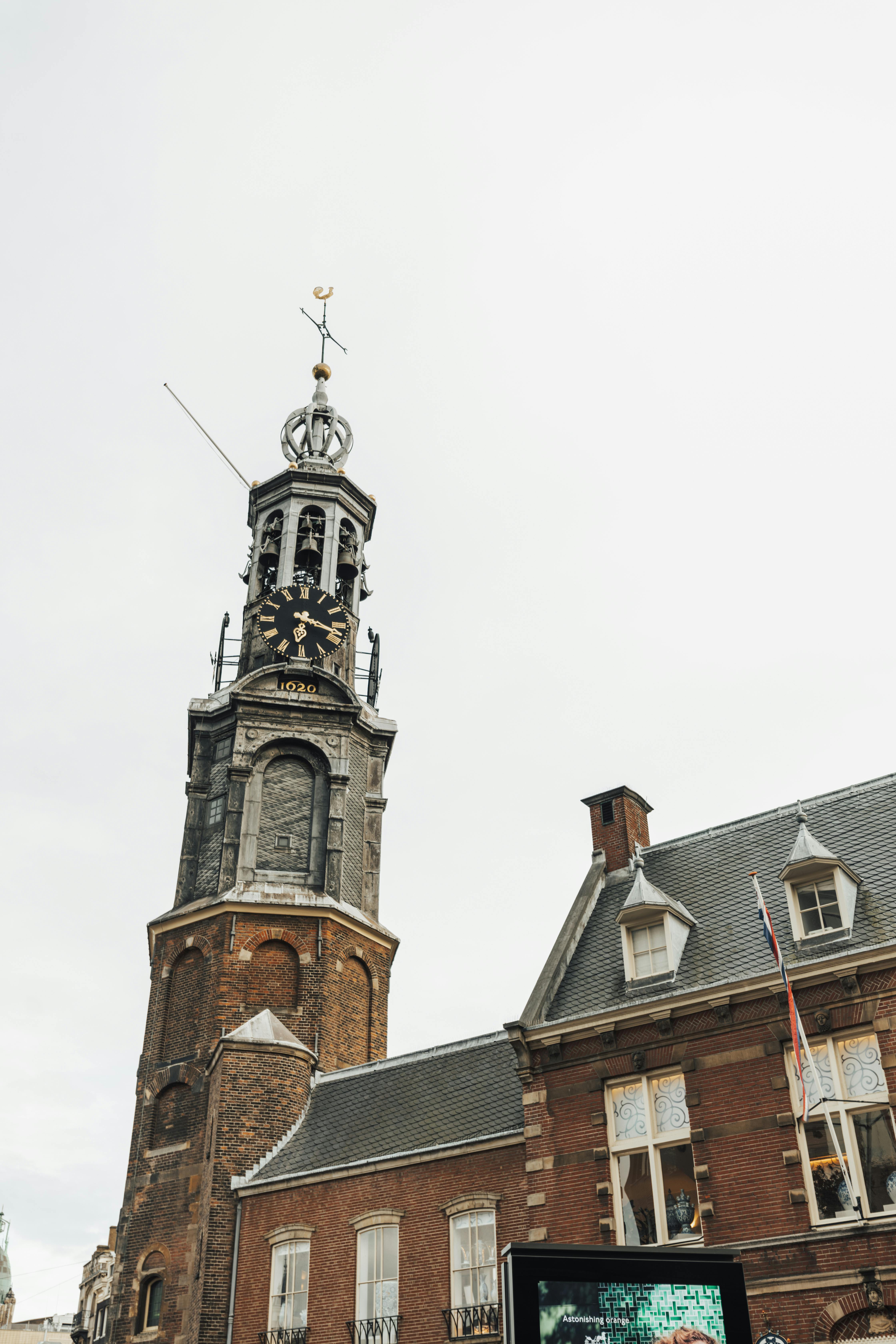 Clock tower on Khoja Mosque, Nairobi, Kenya · Free Stock Photo