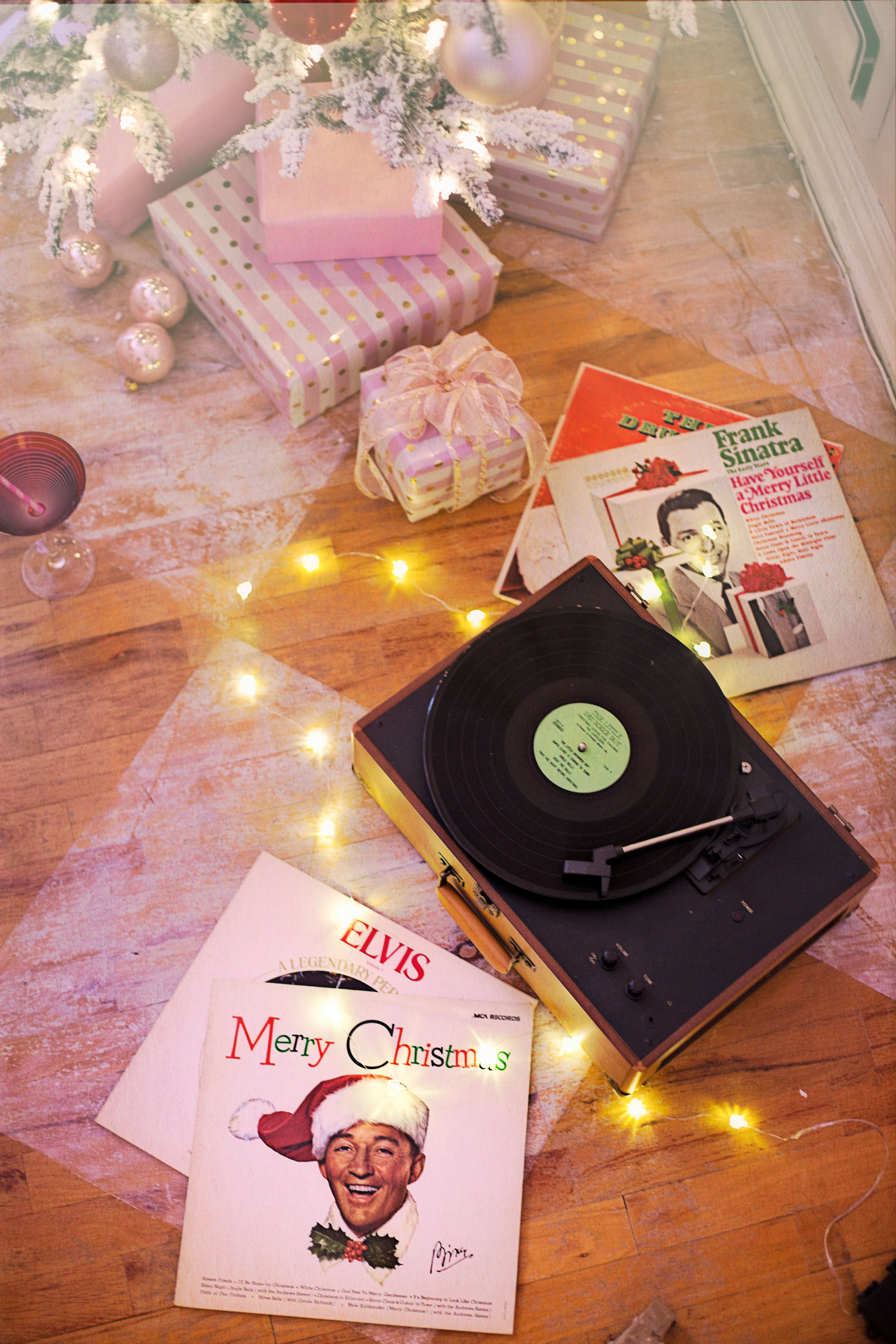 Vinyl Player with Christmas Playlist · Free Stock Photo