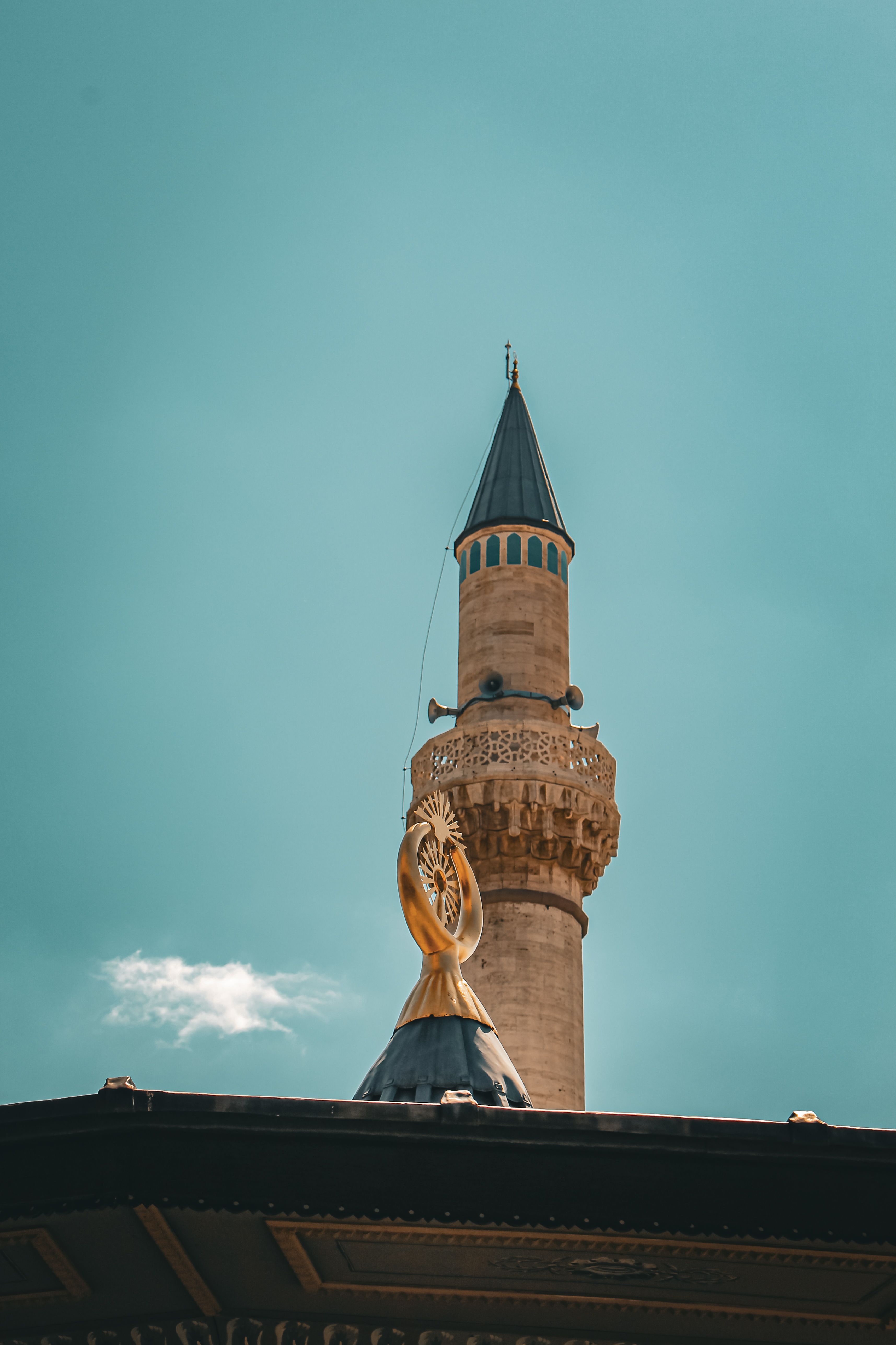Marble Hall in Traditional Minaret Building · Free Stock Photo