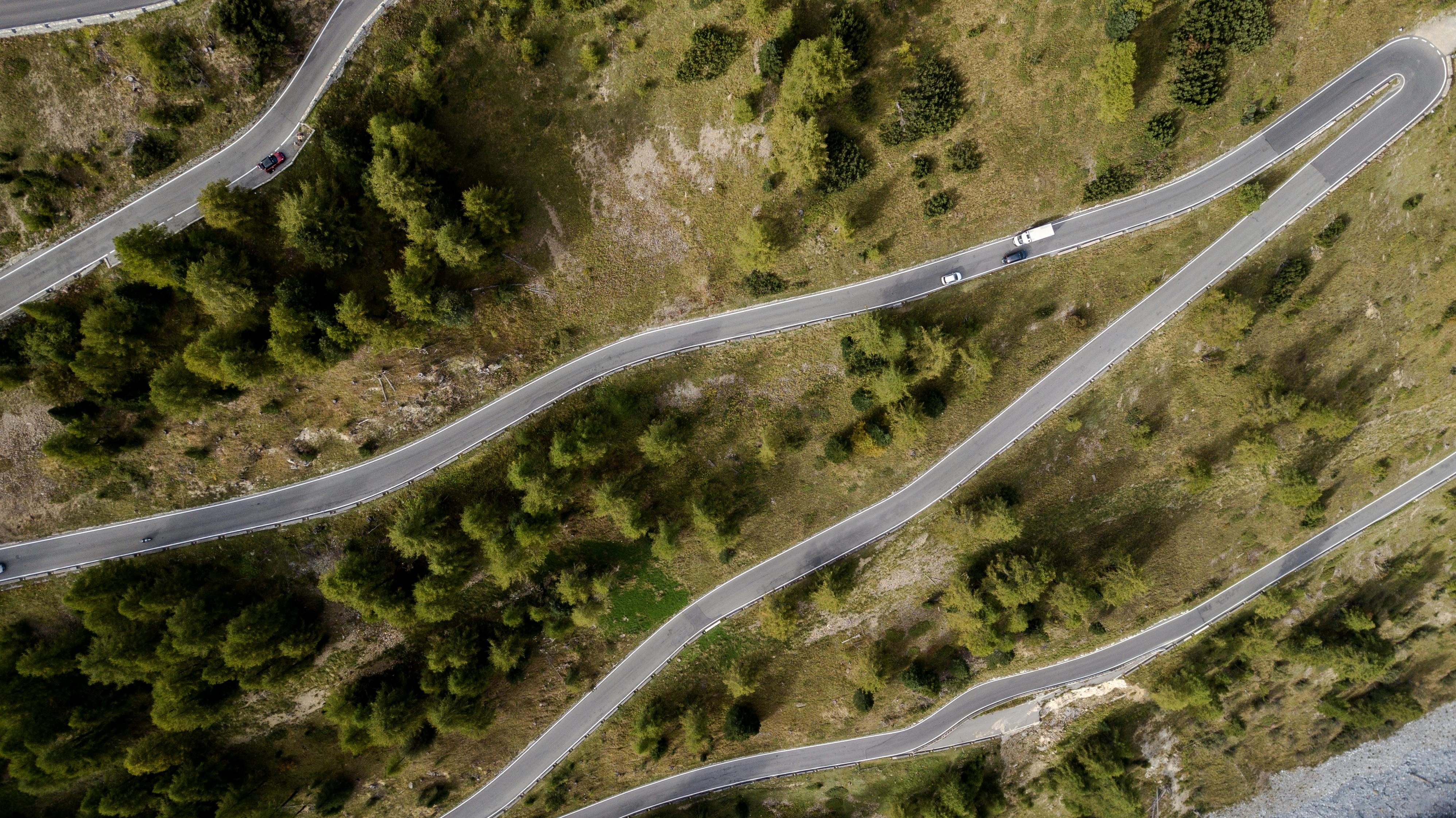 Sharp Descent Photos, Download The BEST Free Sharp Descent Stock Photos ...