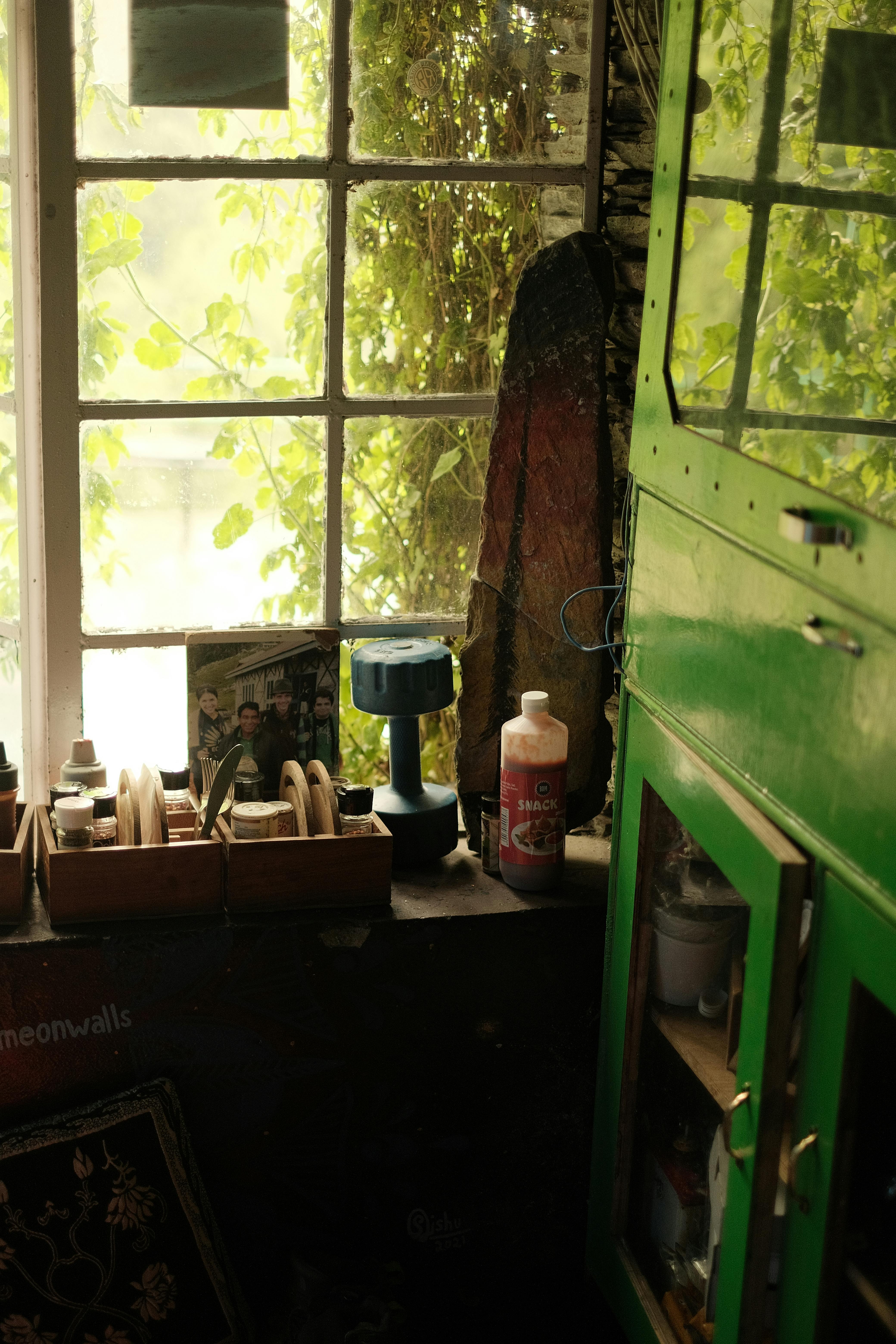 Window Sill Full of Trinkets · Free Stock Photo