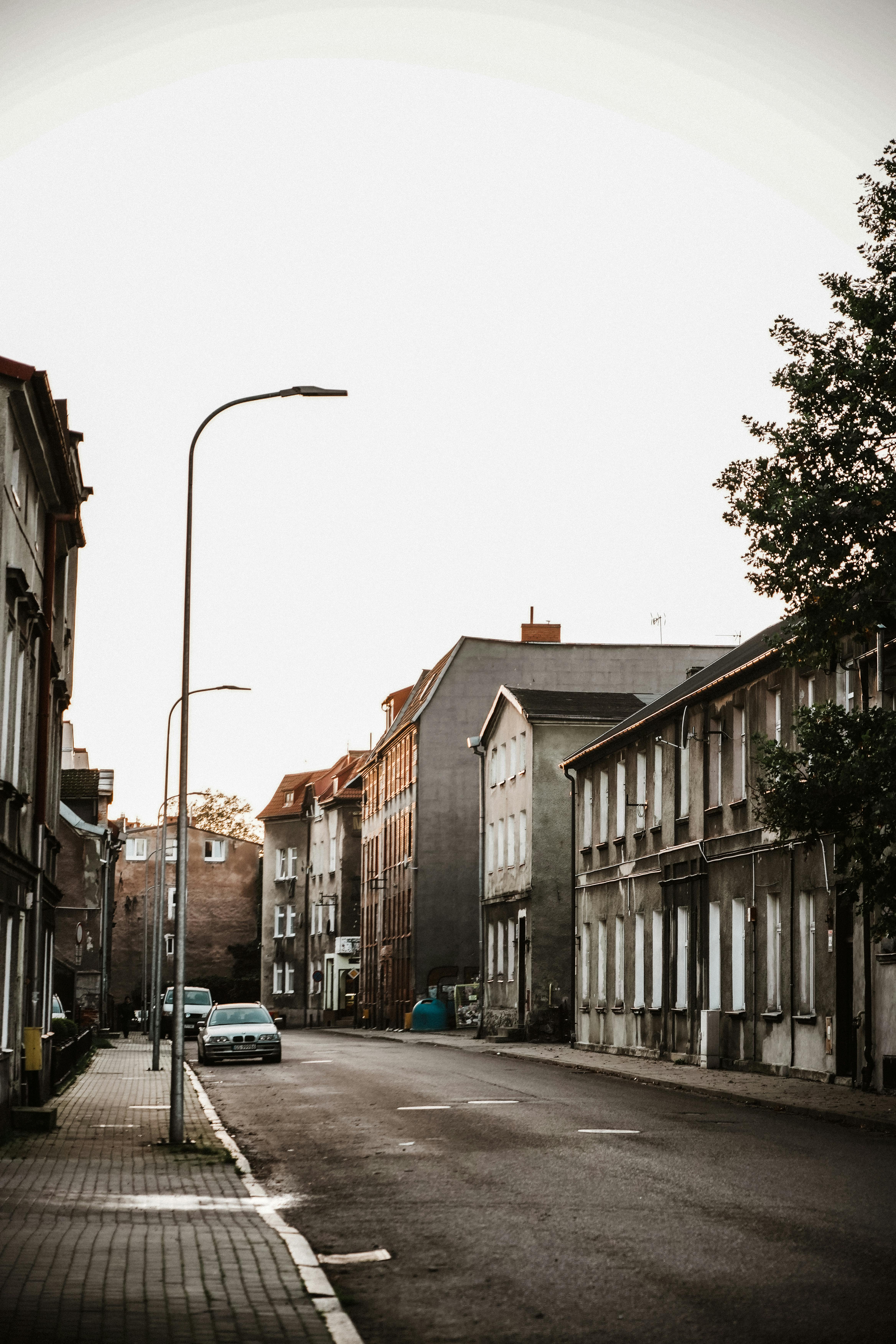 Hidden Buildings Photos, Download The BEST Free Hidden Buildings Stock ...