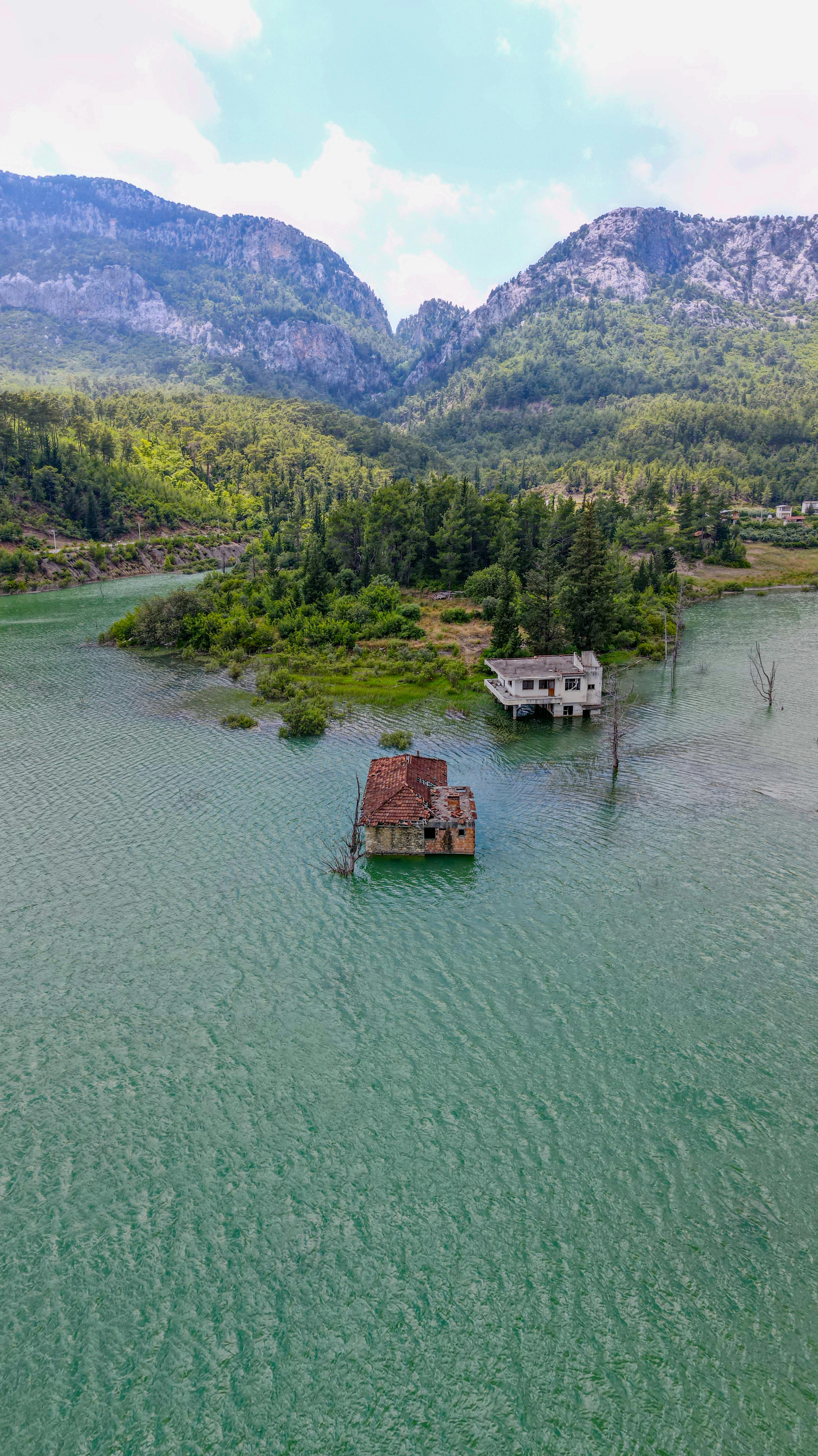 Flood Drowned Houses Photos, Download The BEST Free Flood Drowned ...