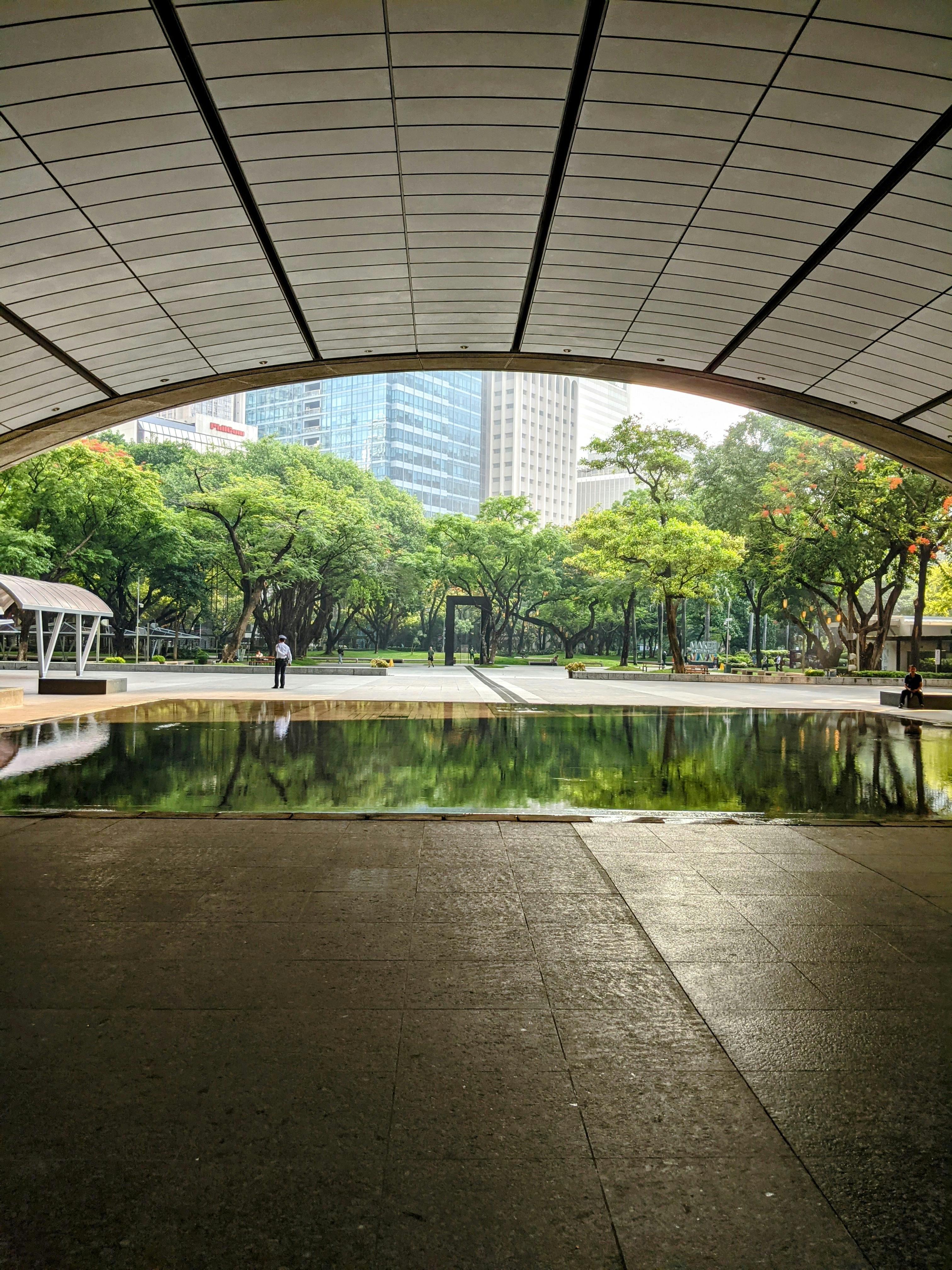 Ayala Triangle Gardens Makati Metro Manila | Fasci Garden